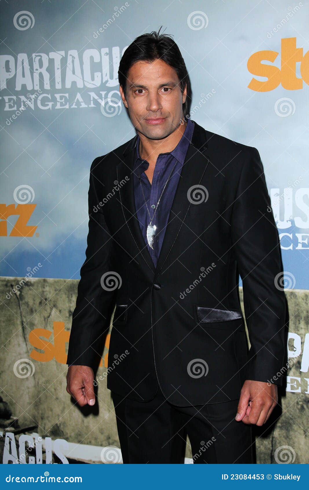 Manu Bennett editorial stock photo. Image of manu, premiere - 23084453