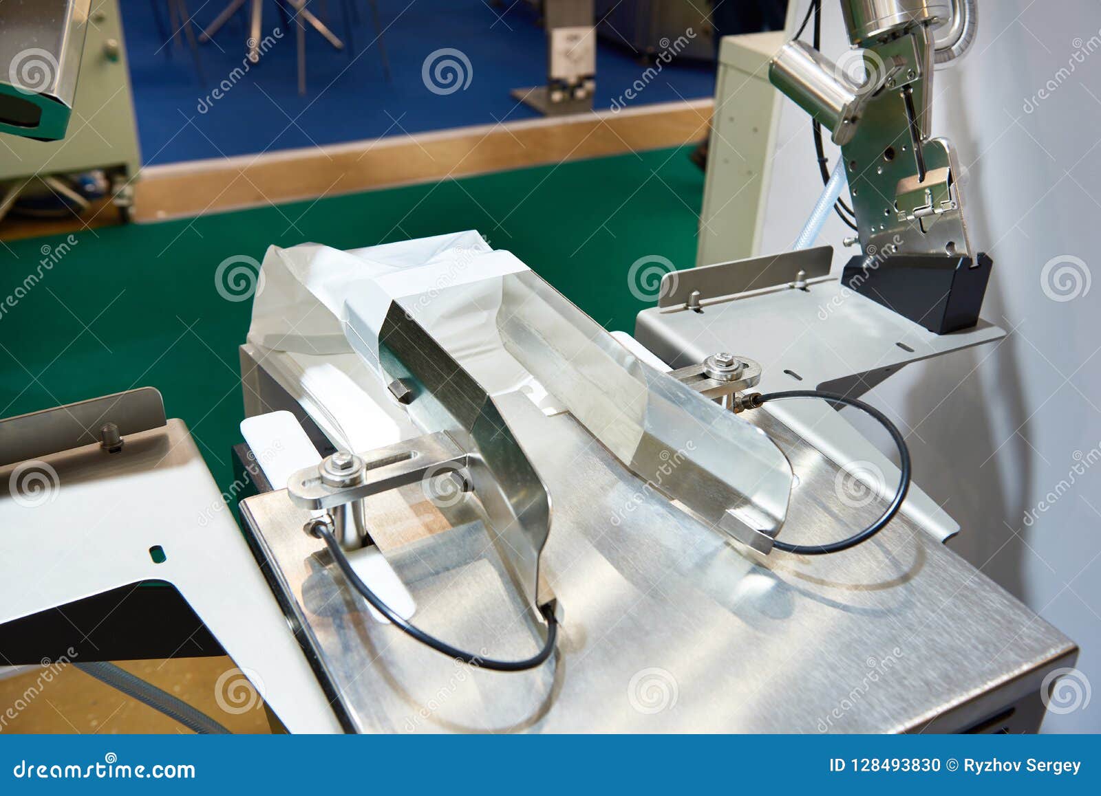 Poultry Loader Stock Photos - Free & Royalty-Free Stock Photos from ...