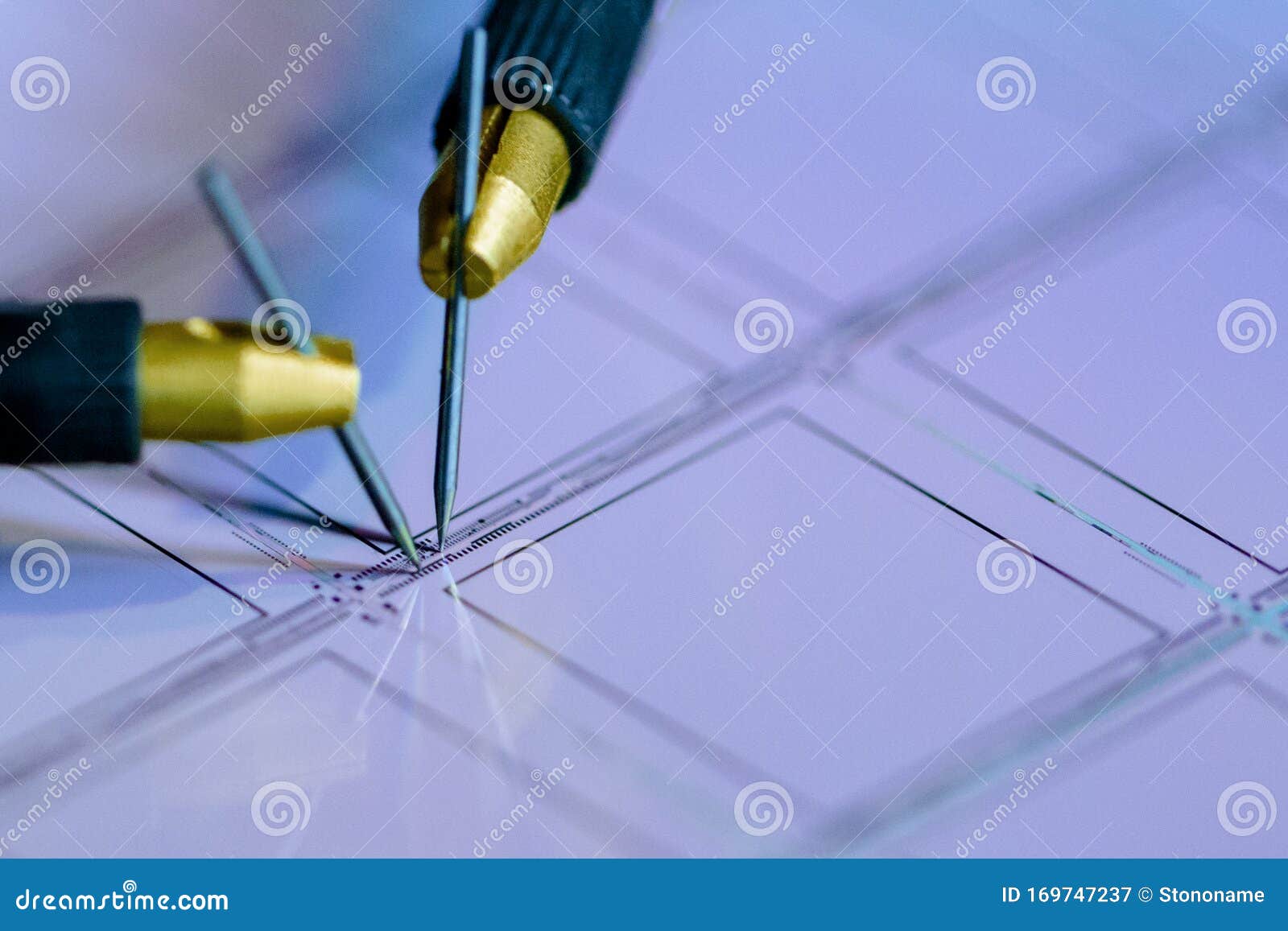 Manual Probe System with Needles for Test of Semiconductor on Silicon ...