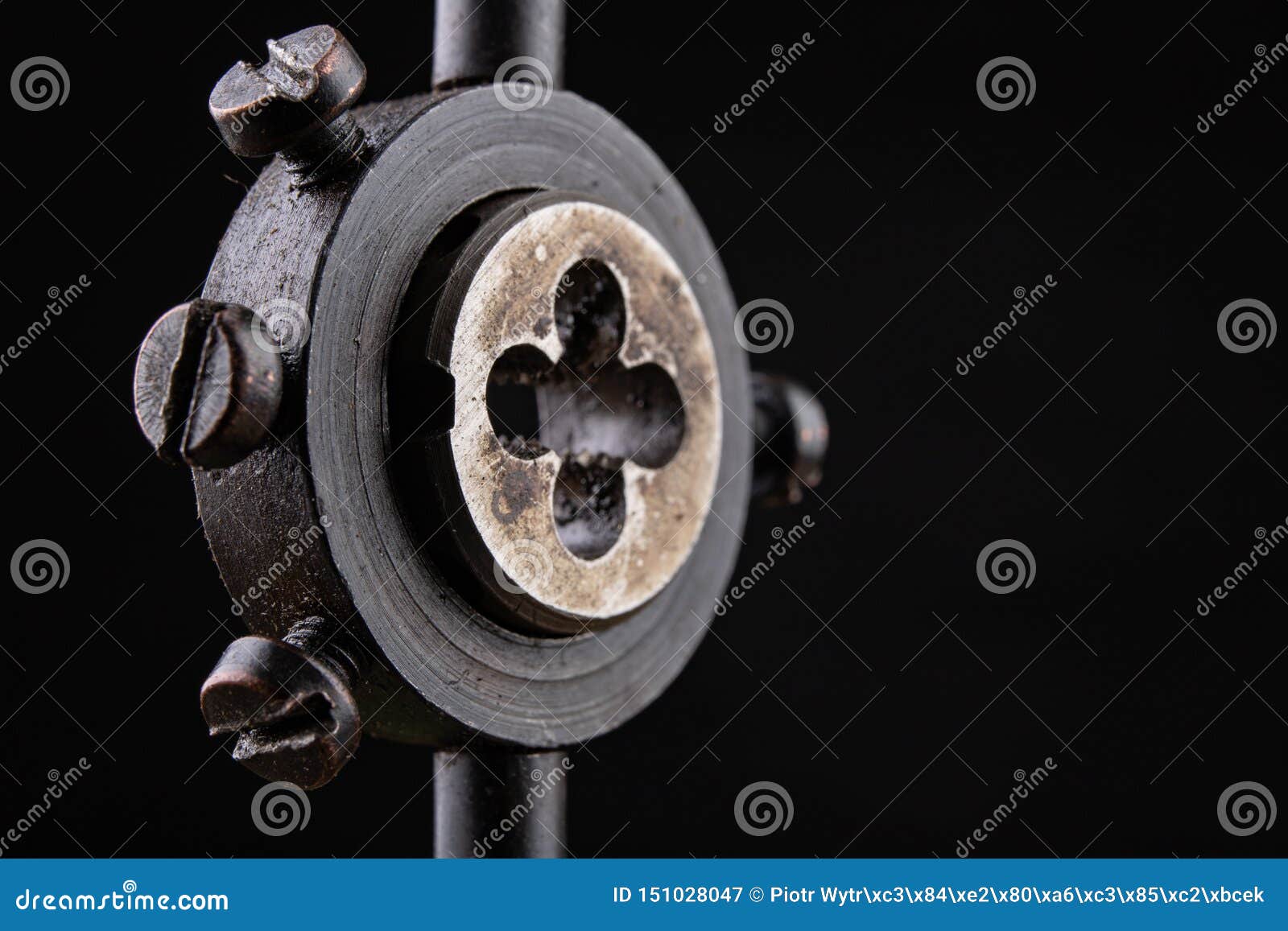 Manual Thread Cutting in Metal. Locksmith Accessories for Small Work in ...