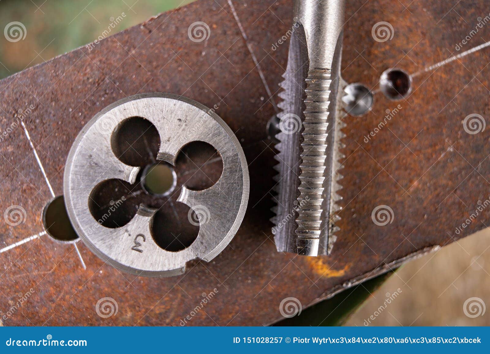 Manual Thread Cutting in Metal. Locksmith Accessories for Small Work in ...