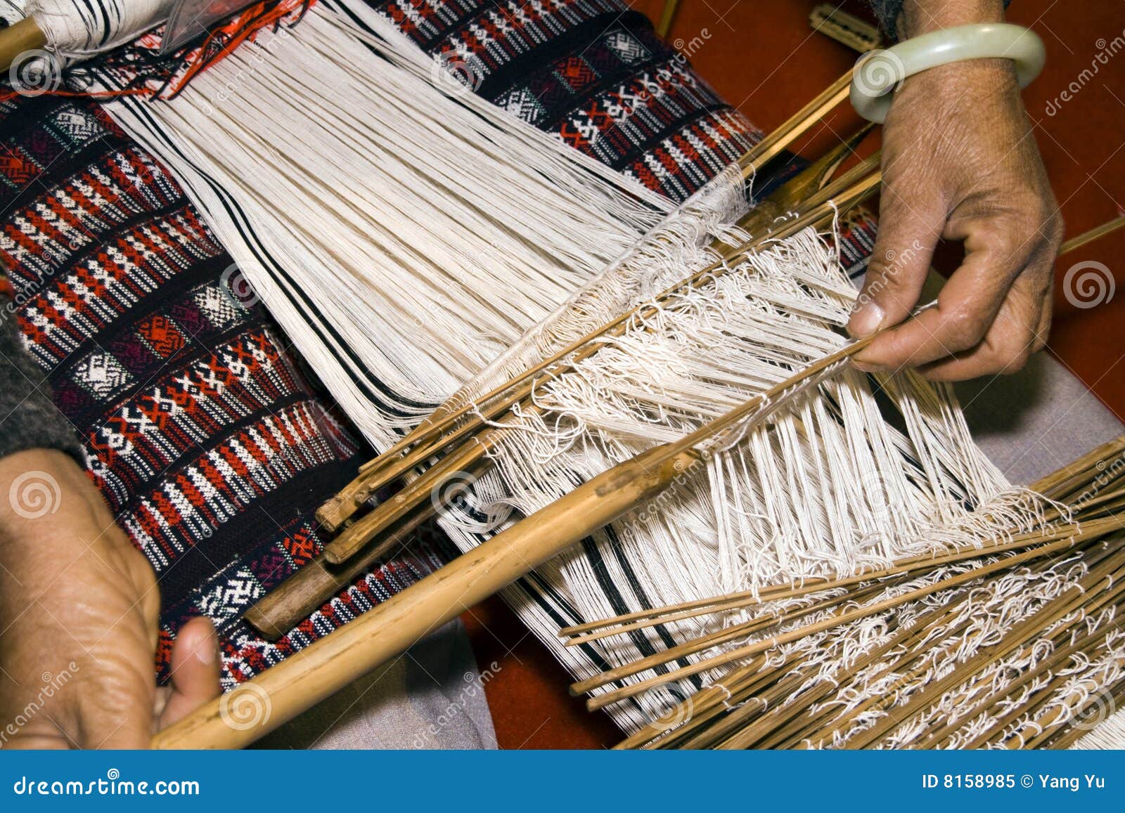 Manual weaving loom stock image. Image of bamboo, machine - 8158985