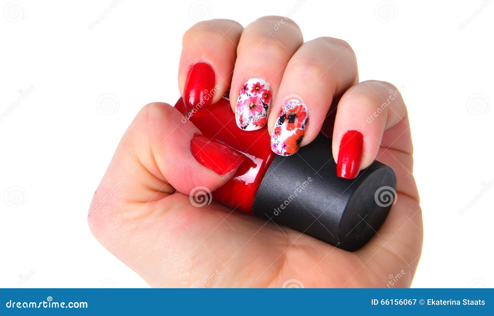 Manucure rouge image stock. Image du ongle, charme, santé - 66156067