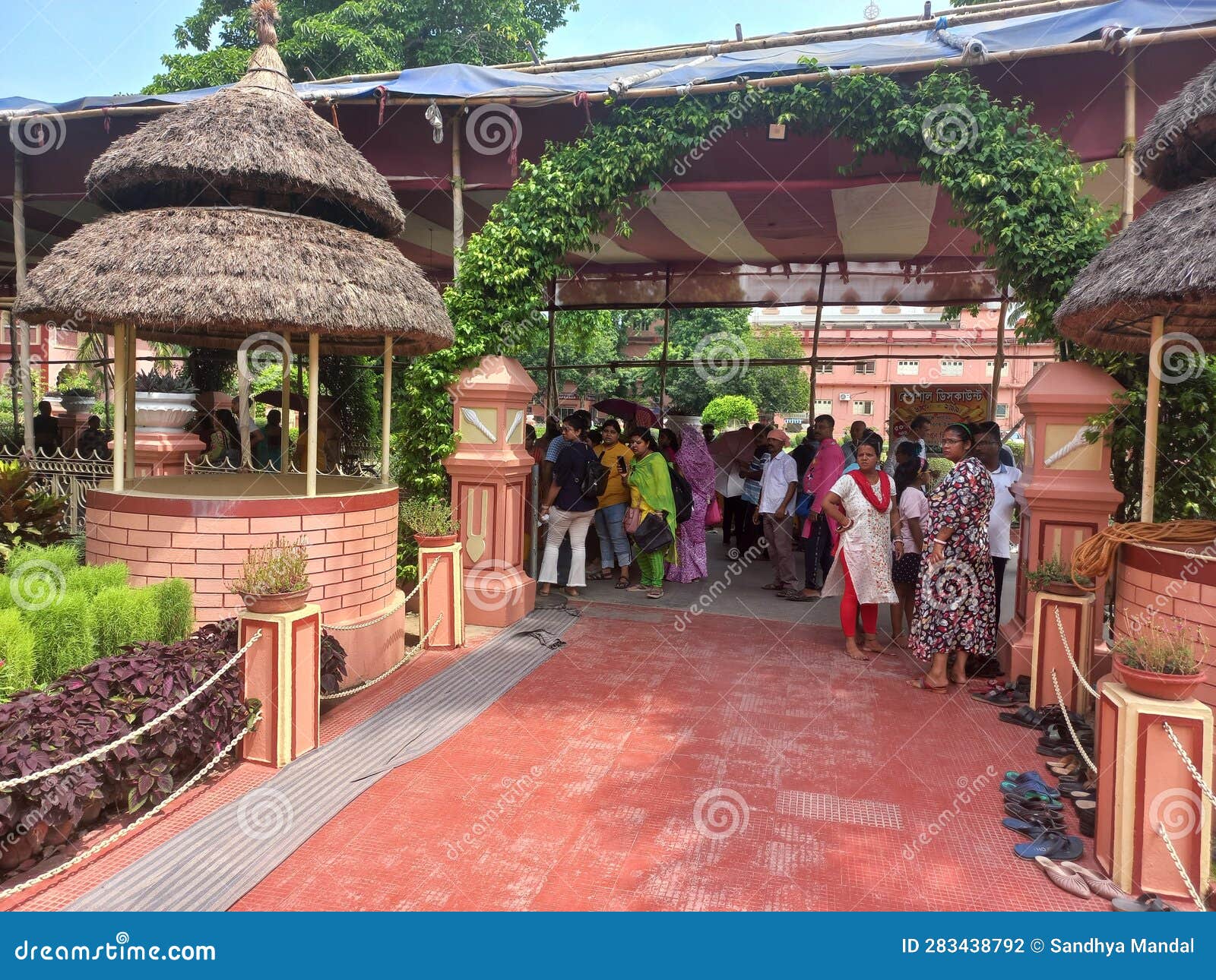 Many Devotees Inside the ISKCON Temple in Mayapur Editorial Photography ...