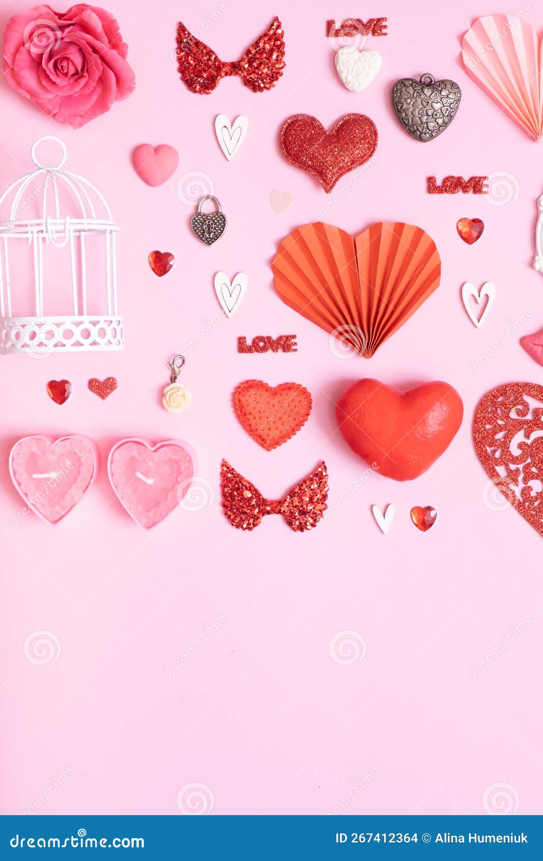 Many Differente Hearts And Valentines Day Symbols Elements Top View ...