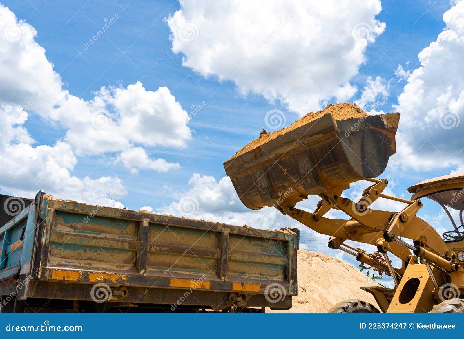 Wheel Loader with Dump Truck Stock Image - Image of construction ...