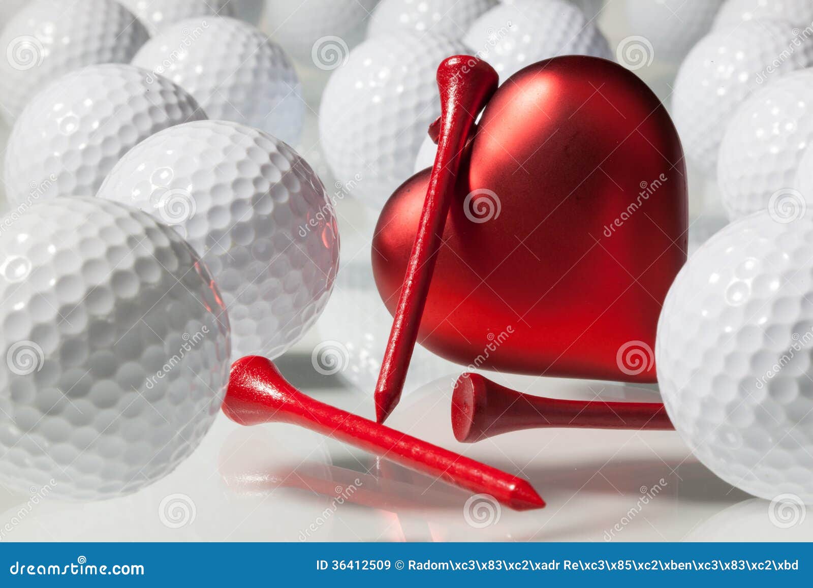 Many Golf Balls and Red Heart Stock Image - Image of home, golfer: 36412509