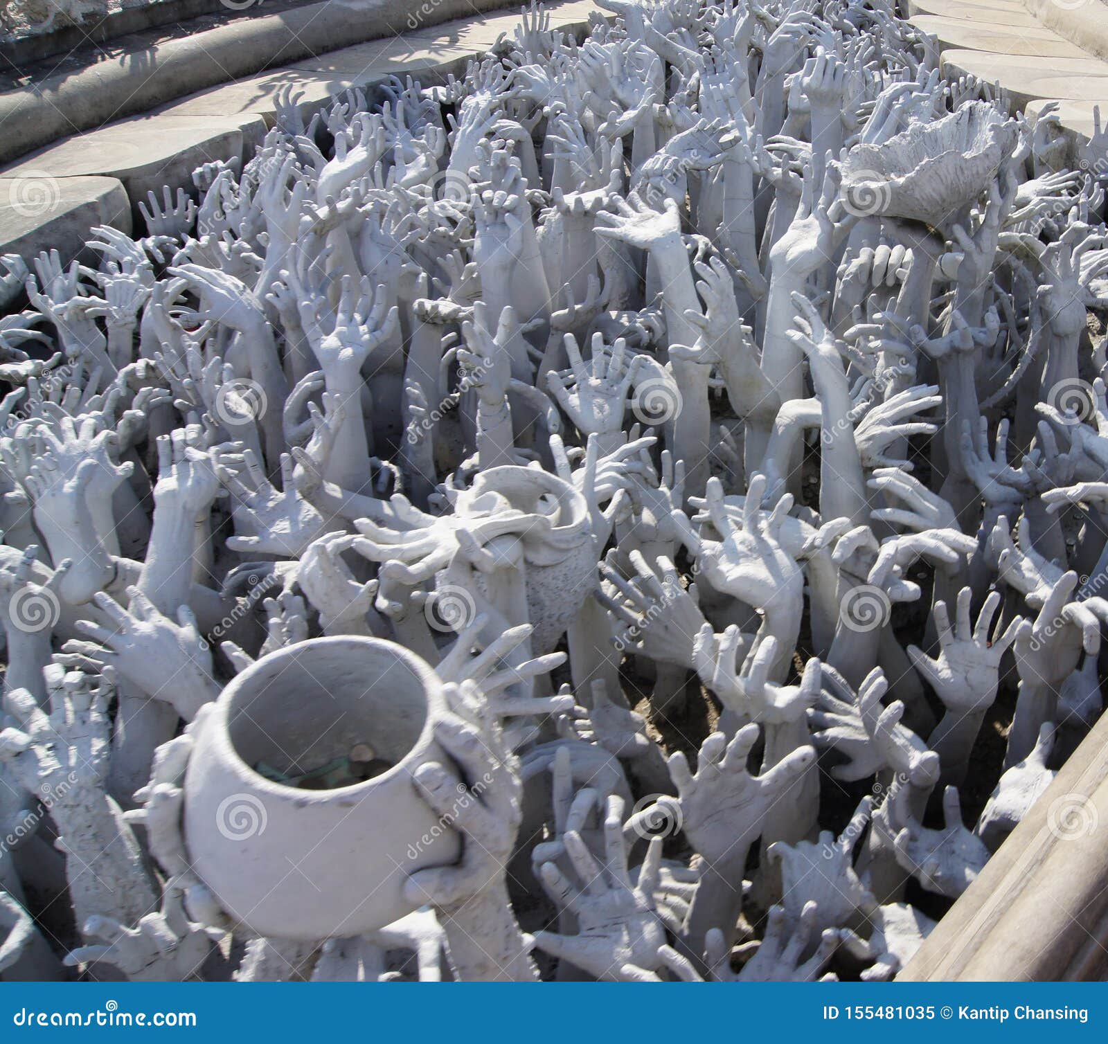 Many hand sculptures editorial image. Image of death - 155481035