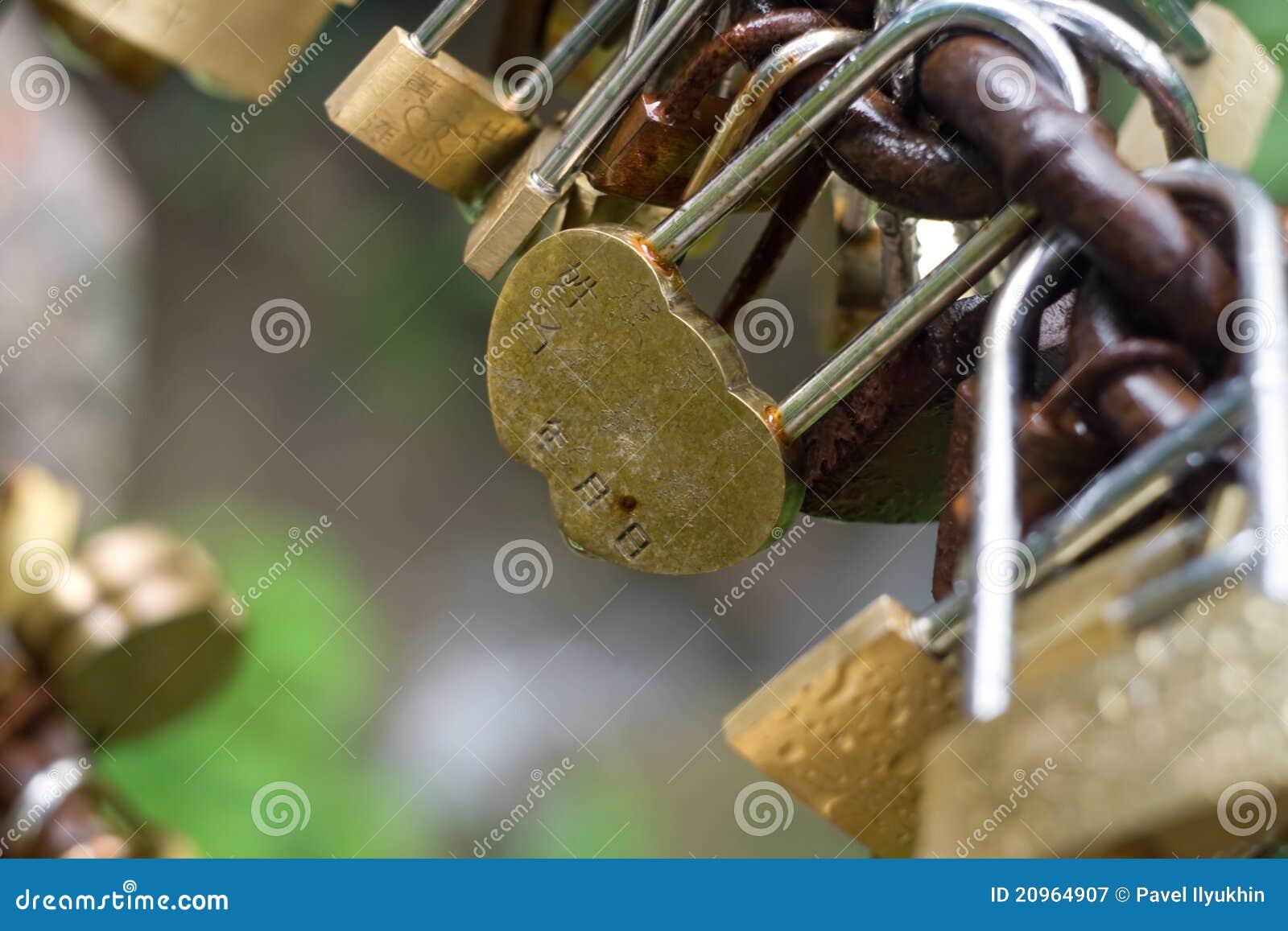 Many Heart Lock of Chinese Love Stock Image - Image of huangshan ...