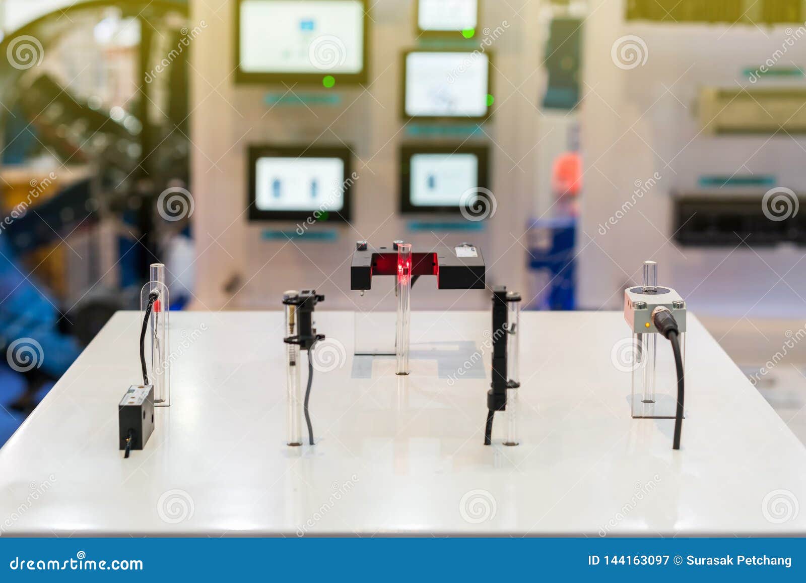 Many Kind of Accuracy Mini Sensor for Detect Material in Tube for ...