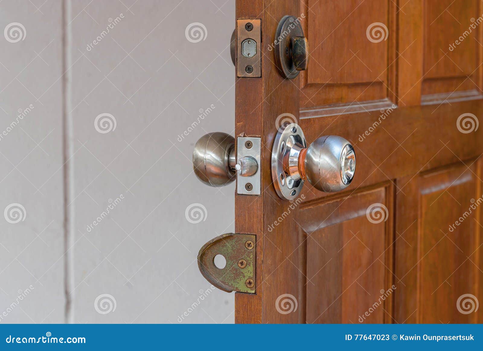 Many lock on wood door stock image. Image of steel, background - 77647023