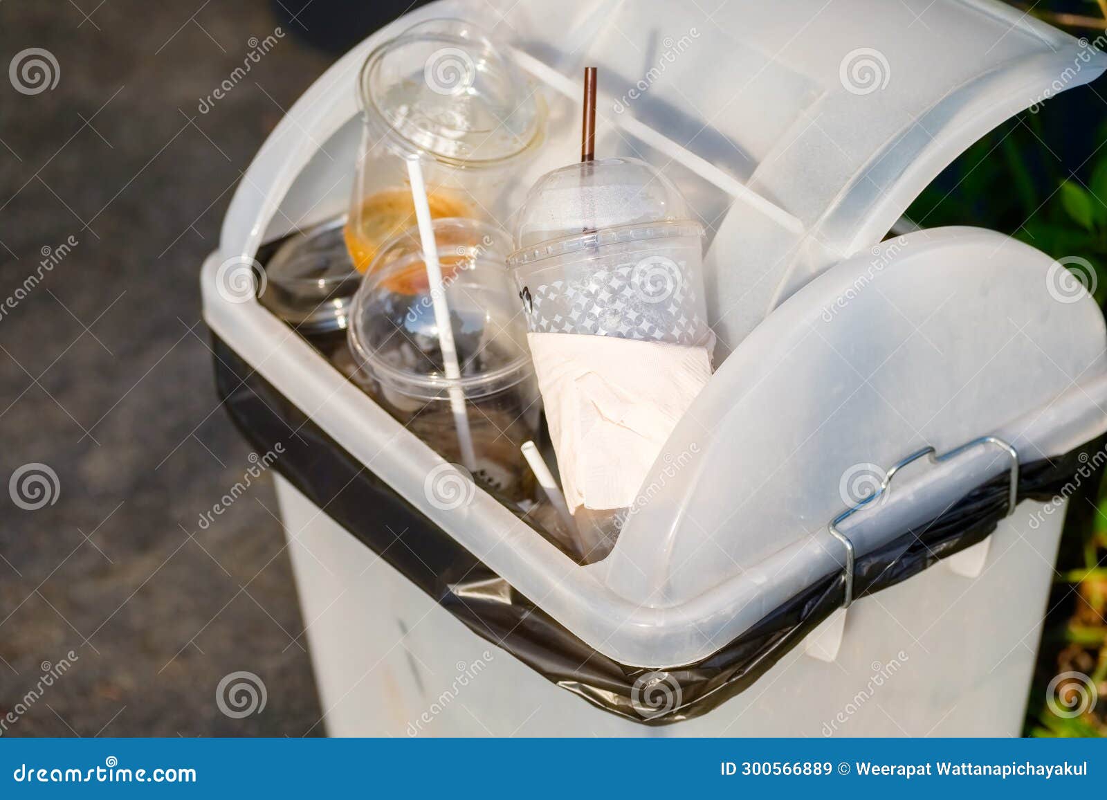 Waste Single-use Plastic Cups with Straws Stock Image - Image of ...