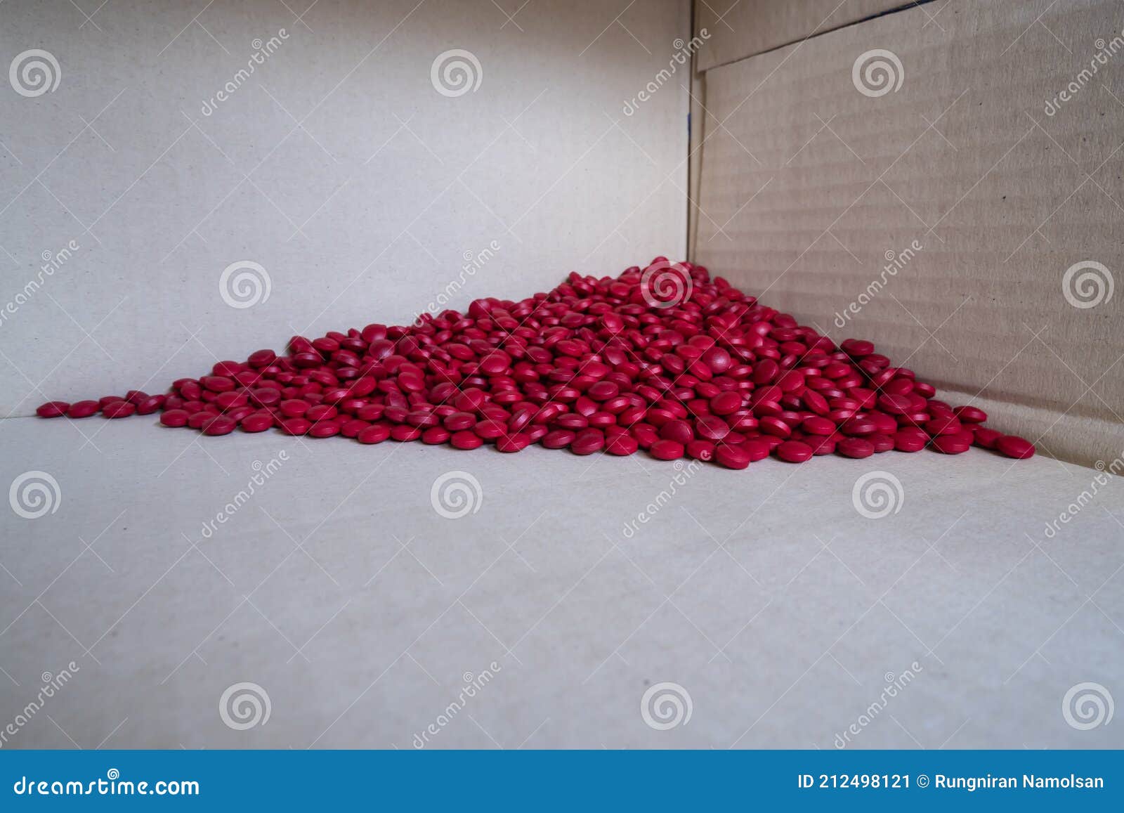Many Red Vitamin Pills Piled Up Stock Image - Image of medical, remedy ...