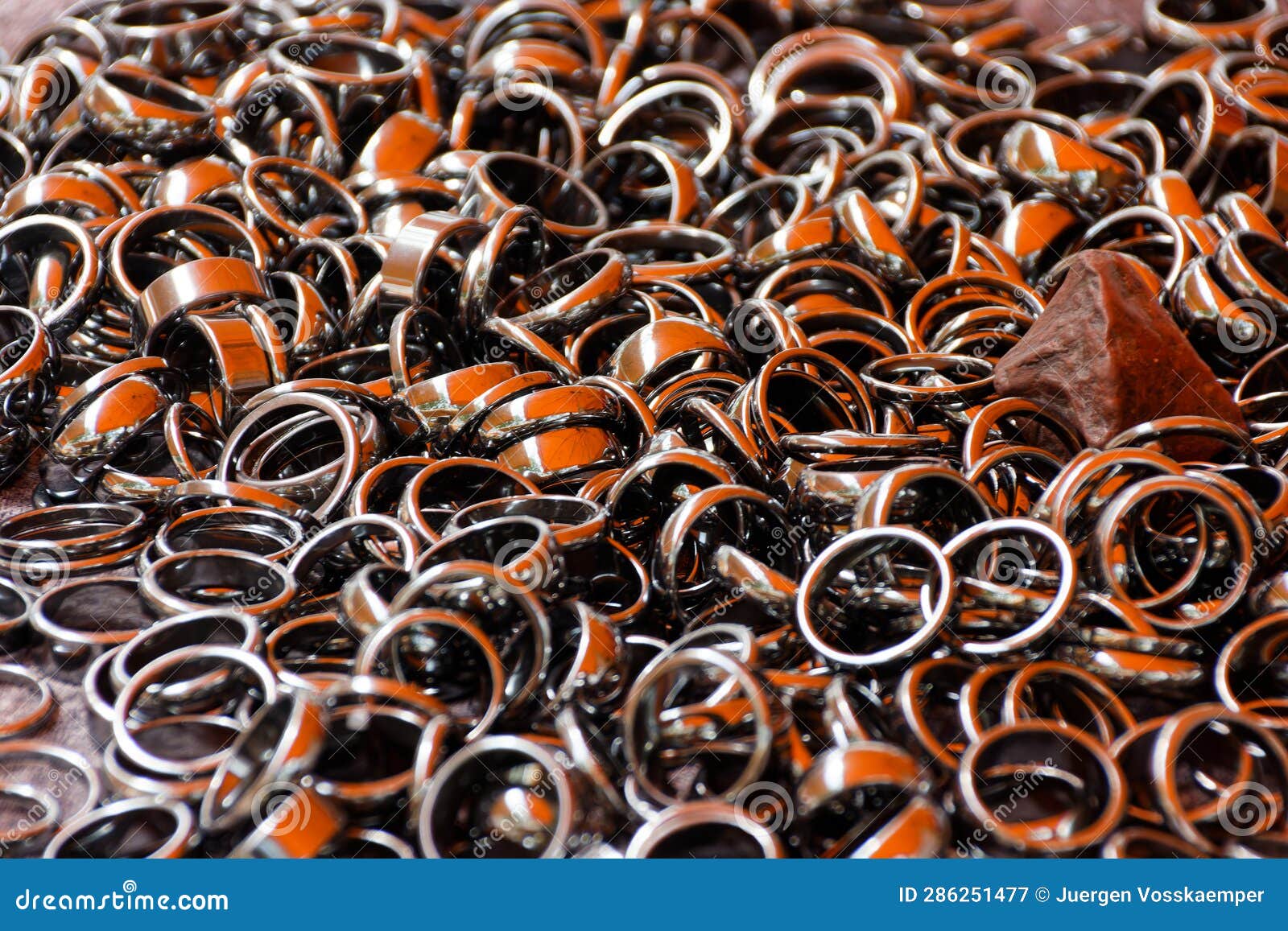 Many Ring with Reflecting Light Stock Image - Image of gift, sale ...