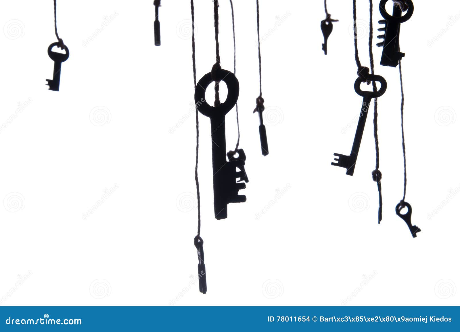Many Rustic Keys Hanging on String. Selective Focus Stock Photo - Image ...