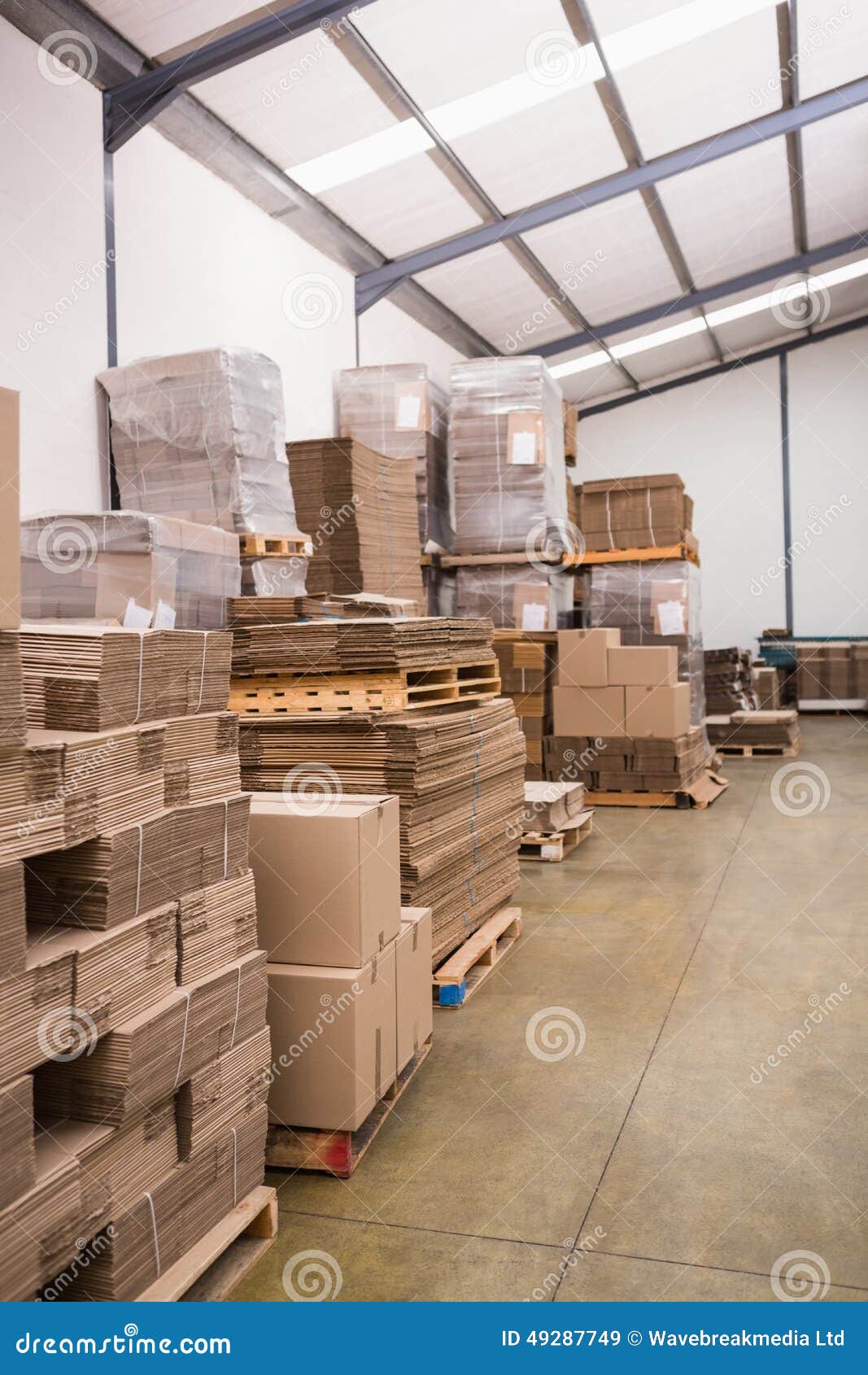 Many Stack of Cardboard Boxes Stock Image - Image of room, storehouse ...