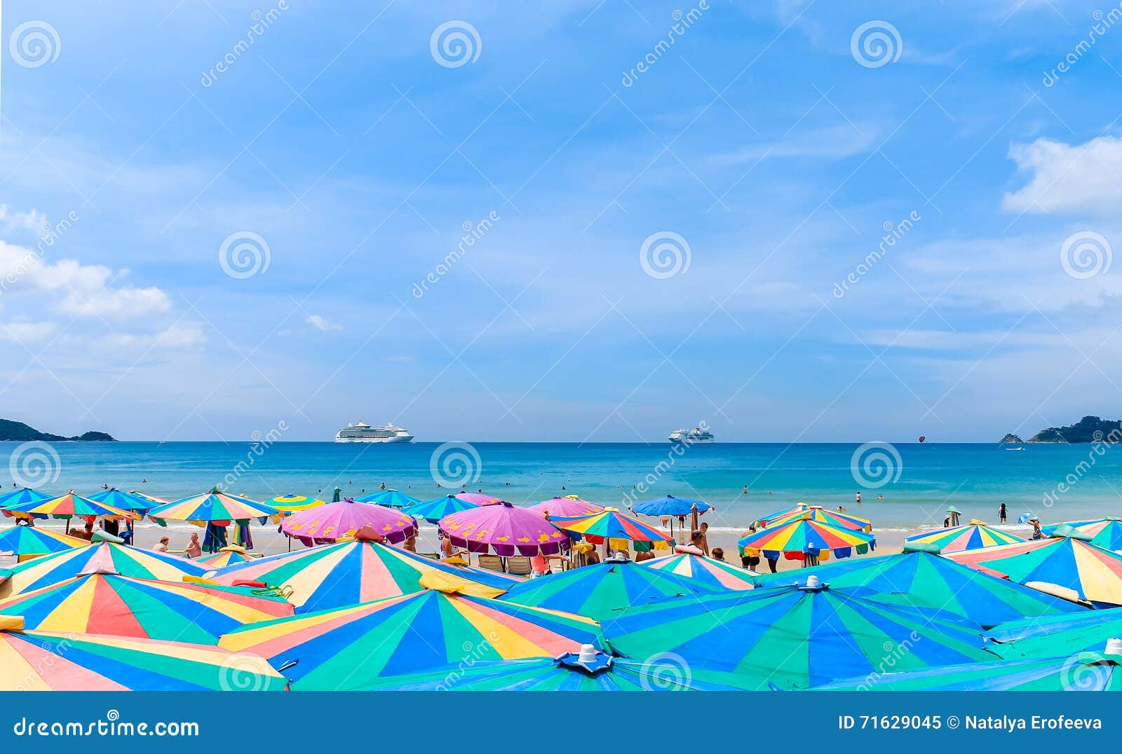 Many Umbrellas on a Tropical Beach Stock Image - Image of ocean, cuba ...