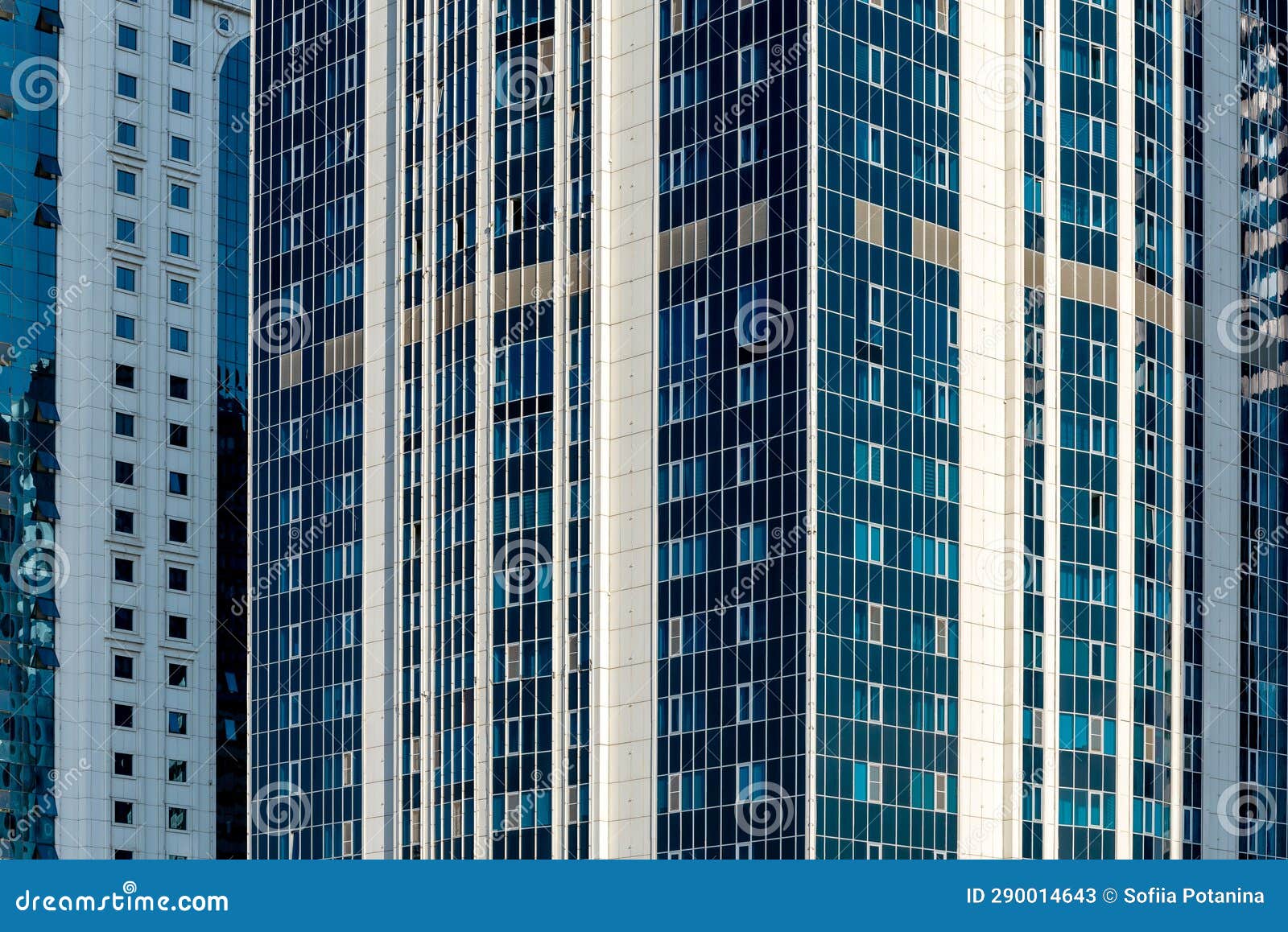 Many Windows and Walls Facade of a Modern Skyscraper without People ...