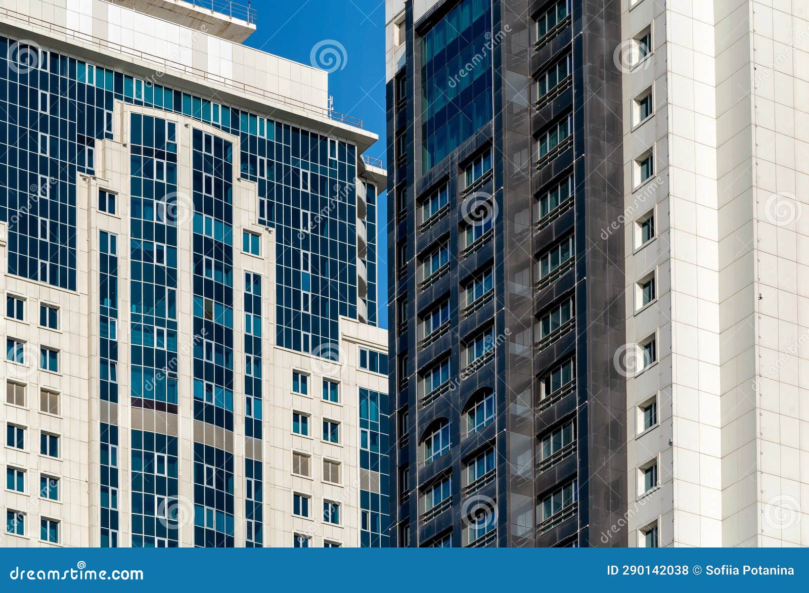 Many Windows and Walls Facade of a Modern Skyscraper without People ...
