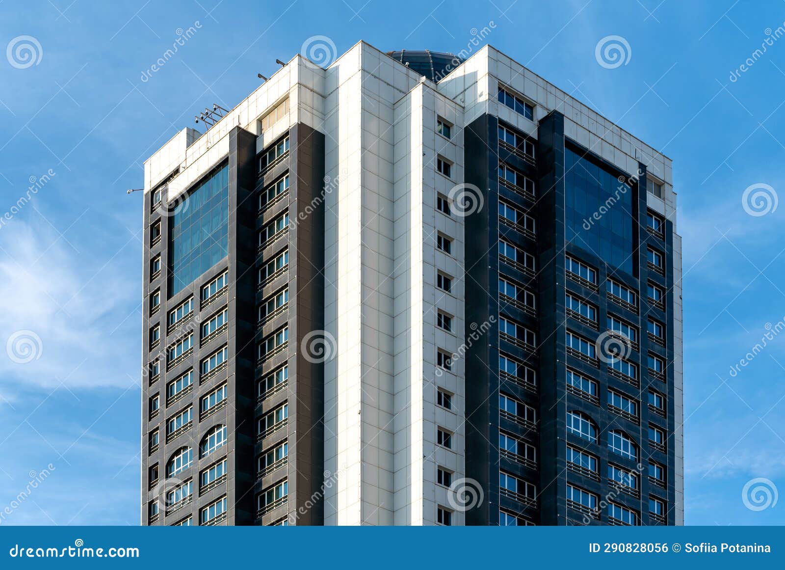 Many Windows and Walls Facade of a Modern Skyscraper without People ...