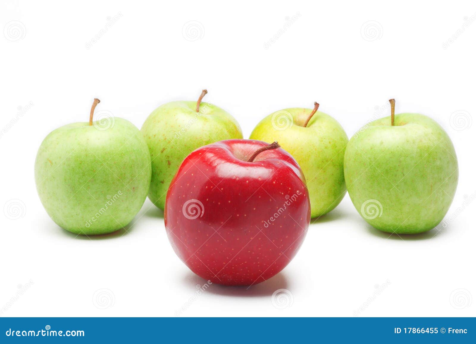 Manzanas rojas y verdes imagen de archivo. Imagen de blanco - 17866455