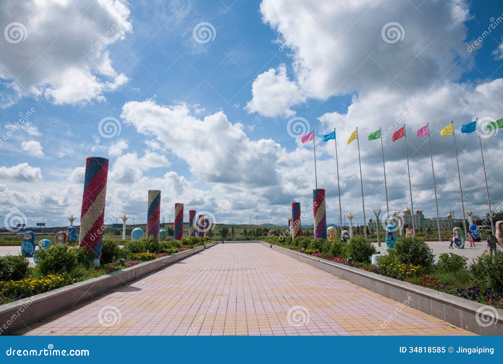 Manzhouli Matryoshka Square Editorial Image - Image of blue, cheerful ...