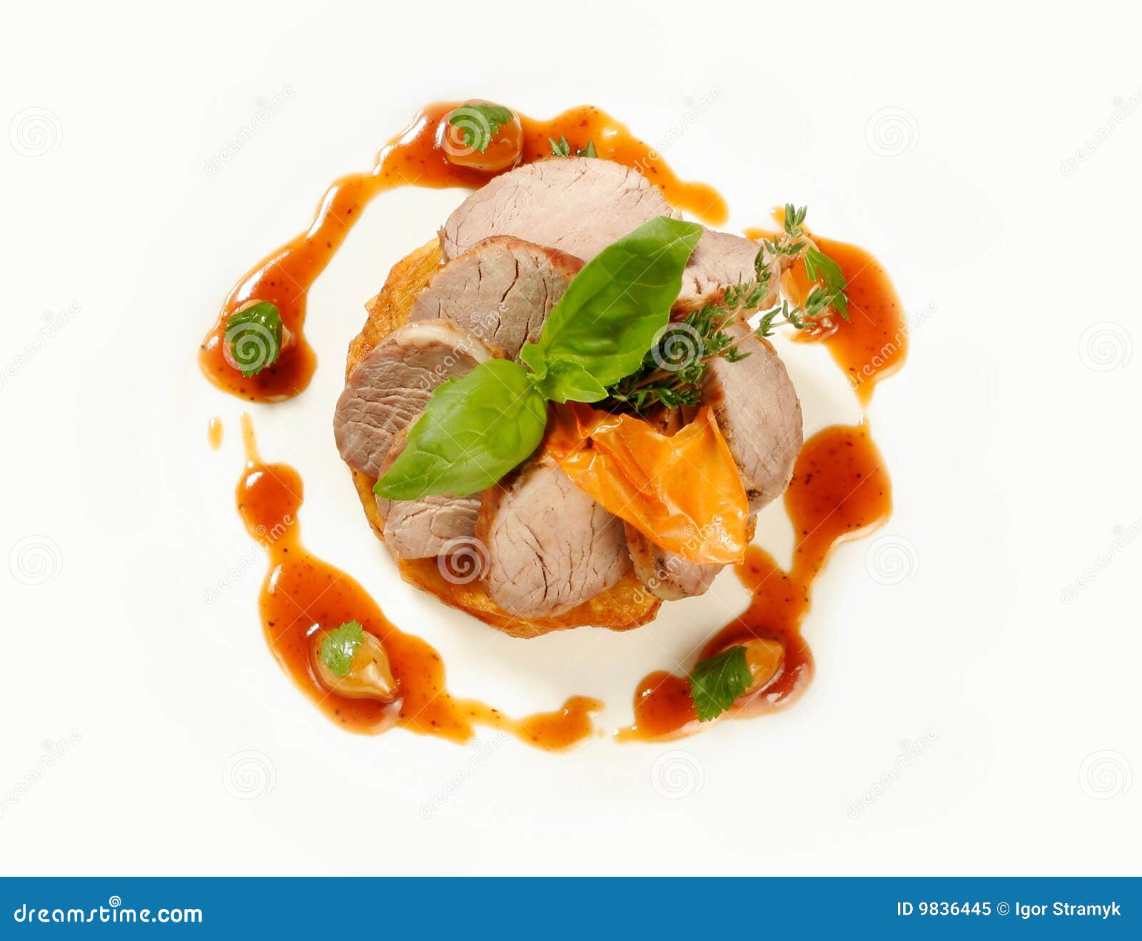 Manzo arrostito servito immagine stock. Immagine di tagli - 9836445