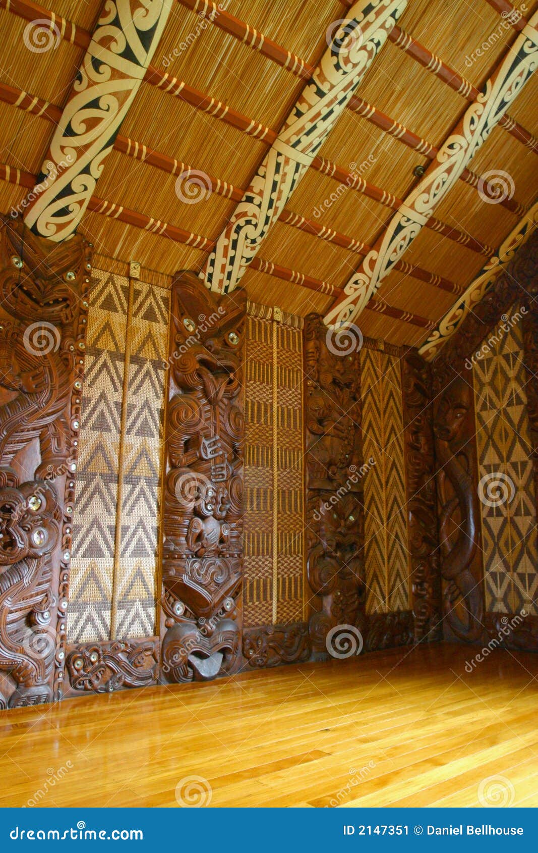 Long Maori Ceremonial Waka, Or Canoe, Tauranga, New Zealand Editorial ...