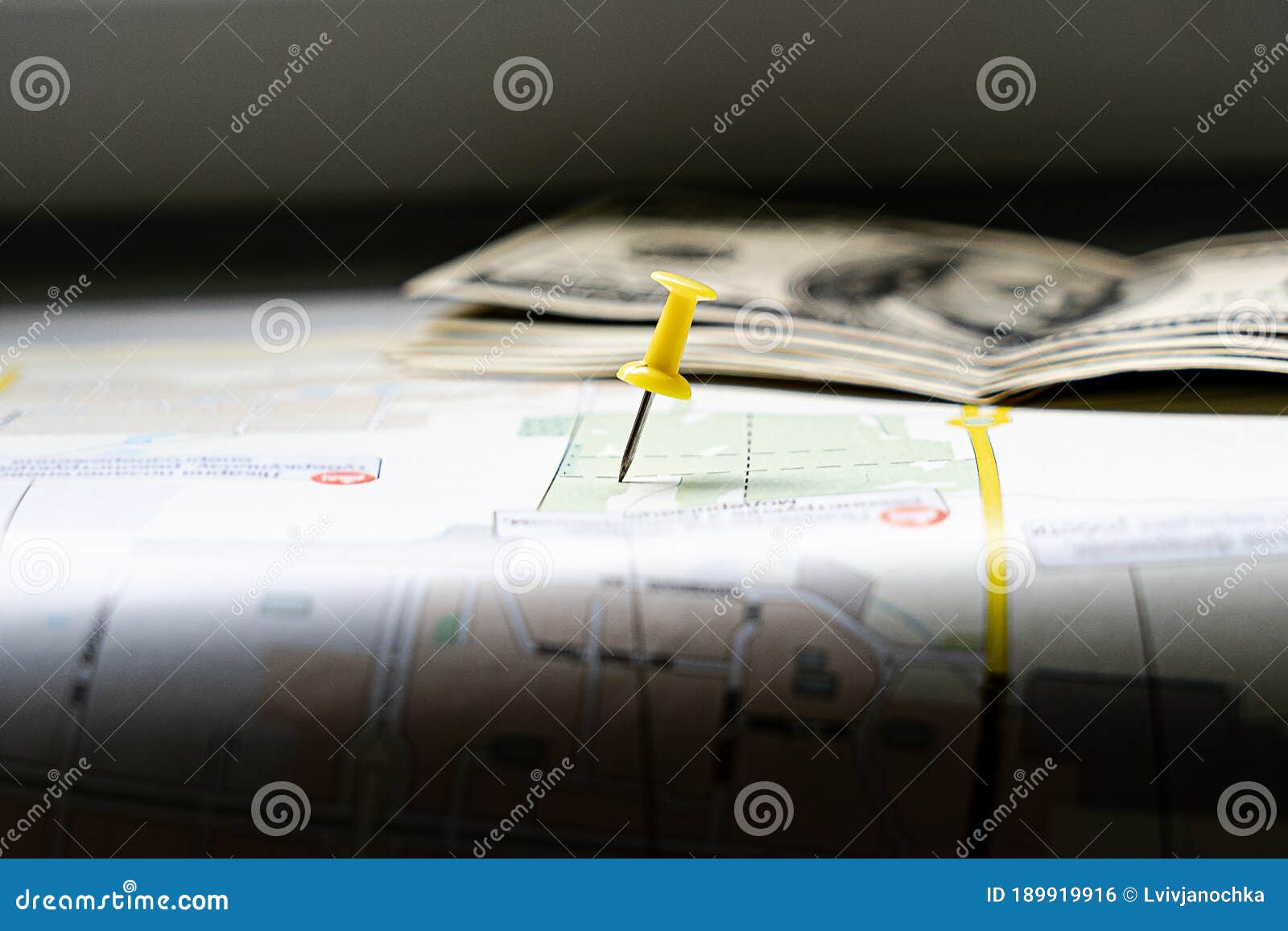Map Pinpoint Money Yellow Green Coronavirus Problem Stock Photo - Image ...