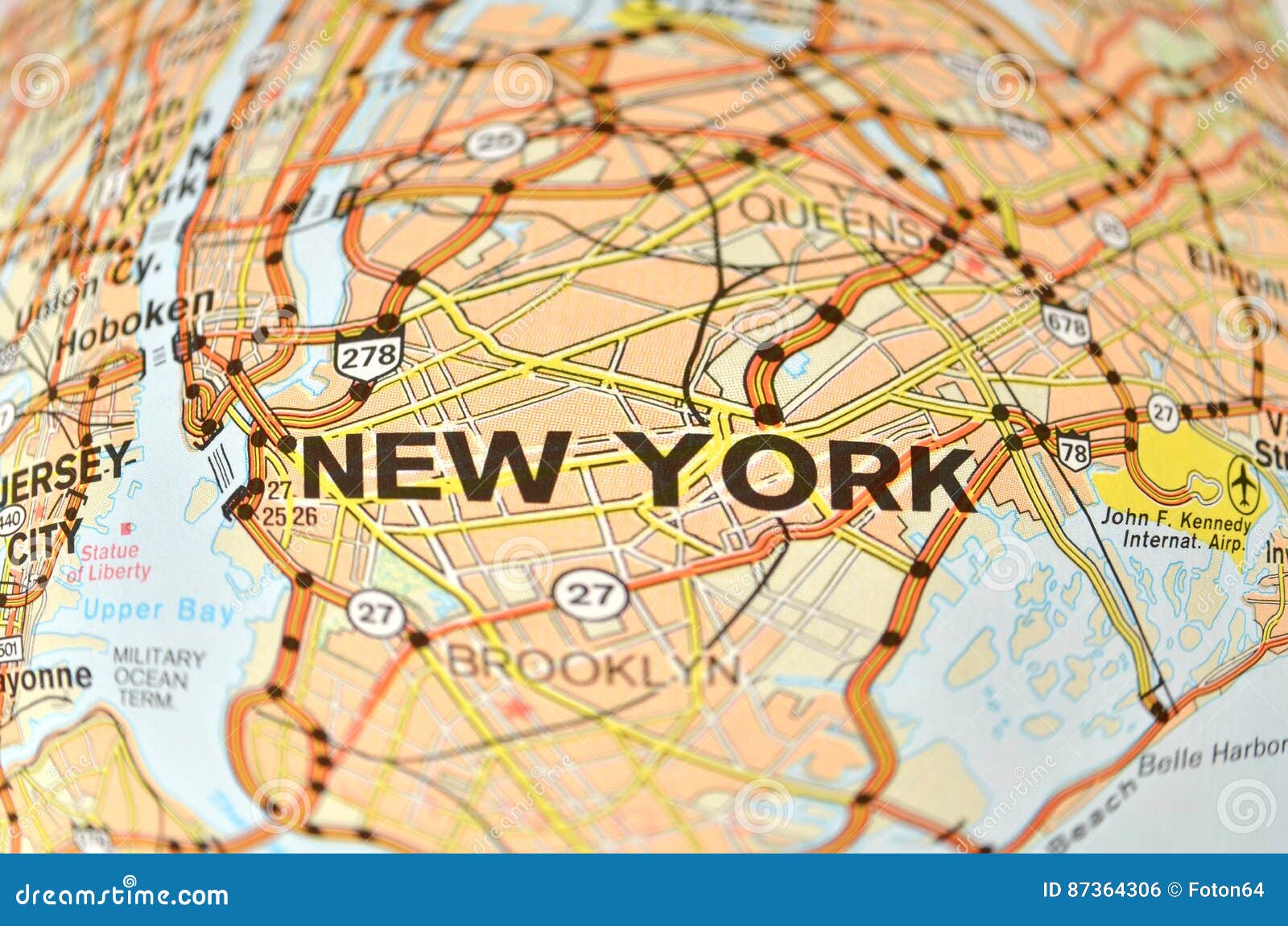 Manhattan streets and avenues mustsee places New York map Map of new york, New york travel