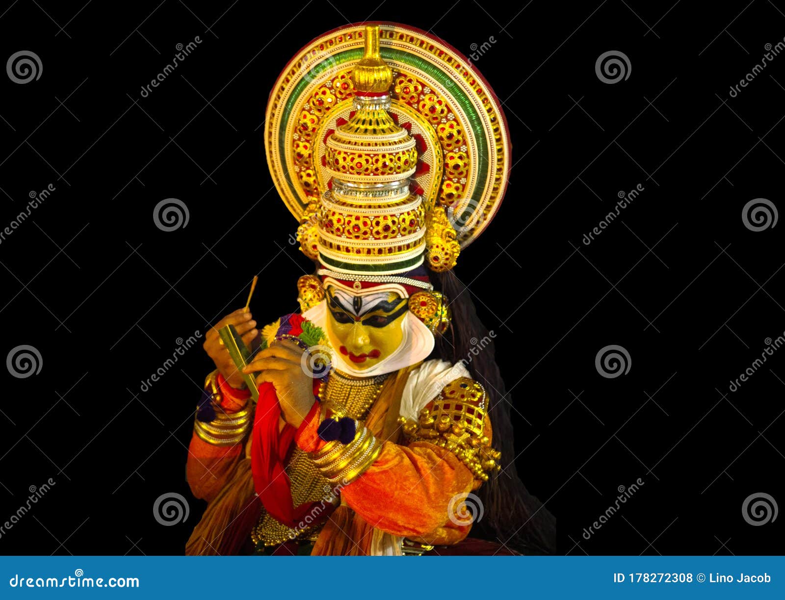 Maquillaje kathakali foto de archivo. Imagen de cara - 178272308