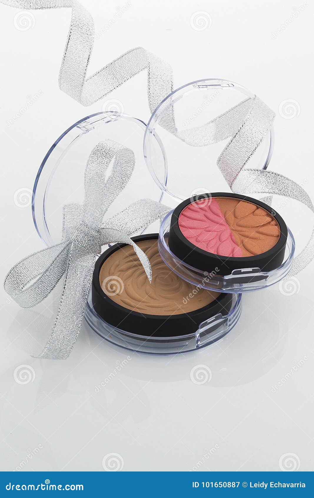 Maquillaje sin marca imagen de archivo. Imagen de maquillaje - 101650887