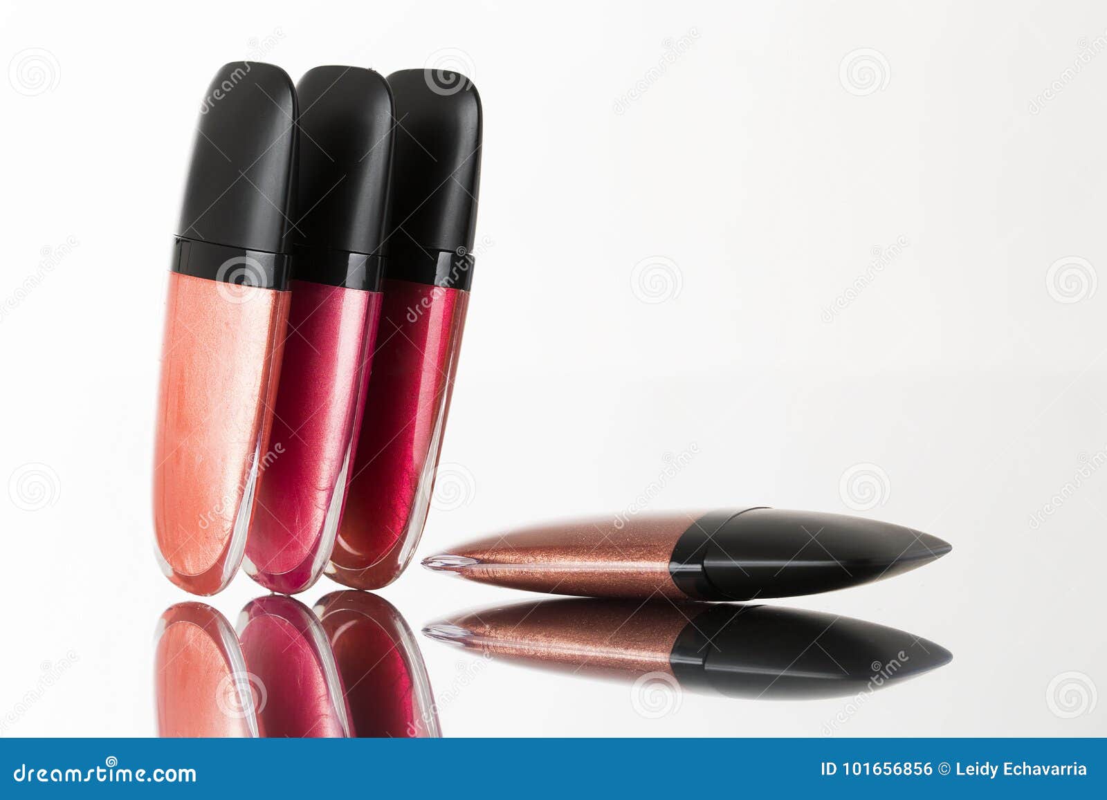 Maquillaje sin marca foto de archivo. Imagen de colorido - 101656856