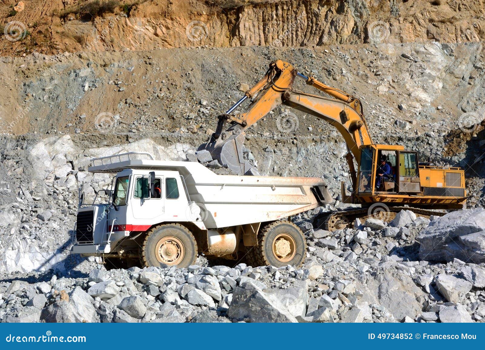 Maquinaria Para La Explotación Minera Foto de archivo - Imagen de ...