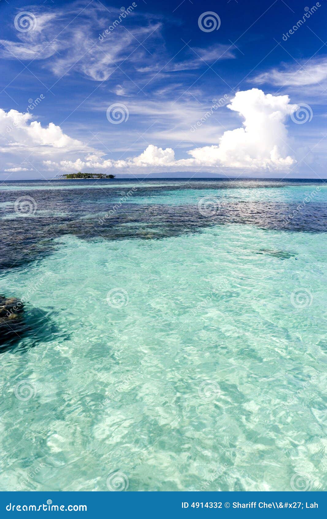 Mar aberto raso foto de stock. Imagem de cruzeiro, praia - 4914332
