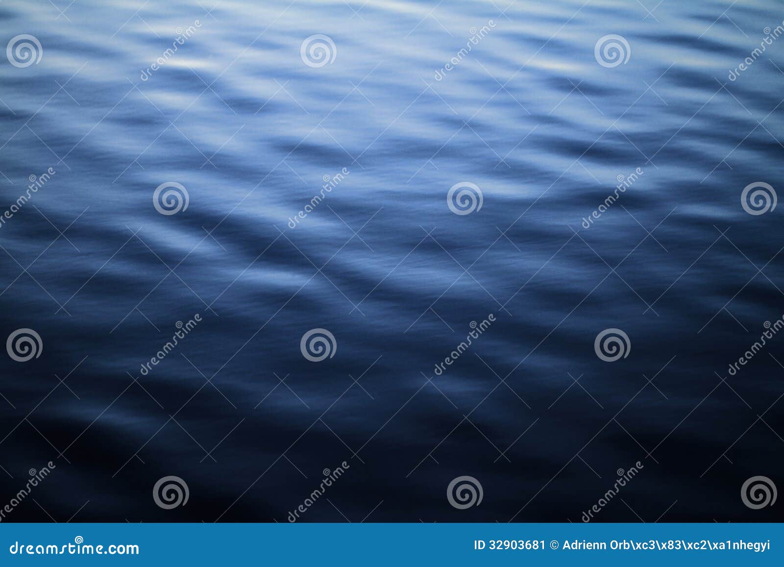 Mar azul claro imagen de archivo. Imagen de eterno, extracto - 32903681