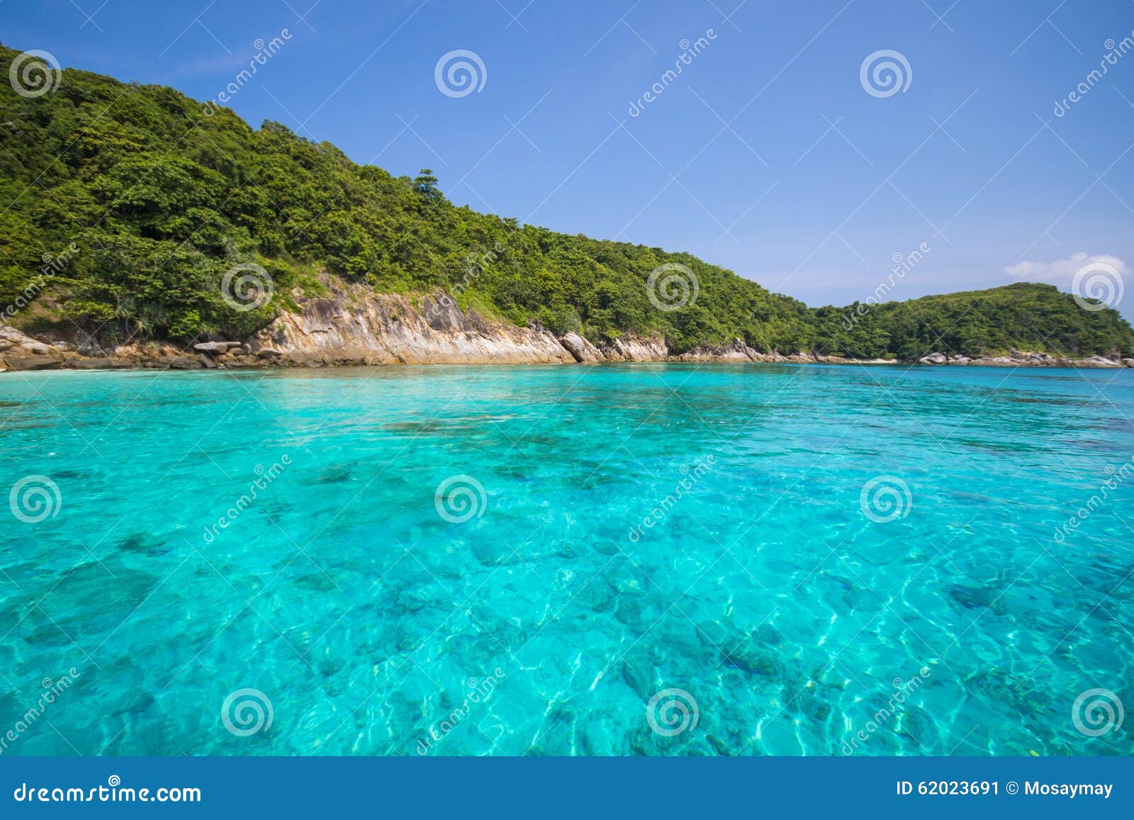 Mar Azul Tranquilo De Los Mares Imagen de archivo - Imagen de recorrido ...