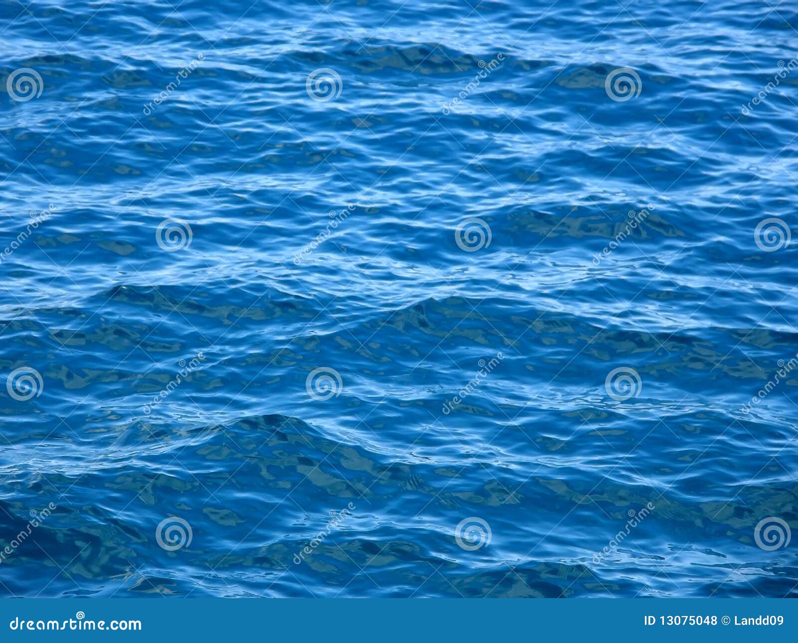 Mar del azul de Ripply foto de archivo. Imagen de nadie - 13075048