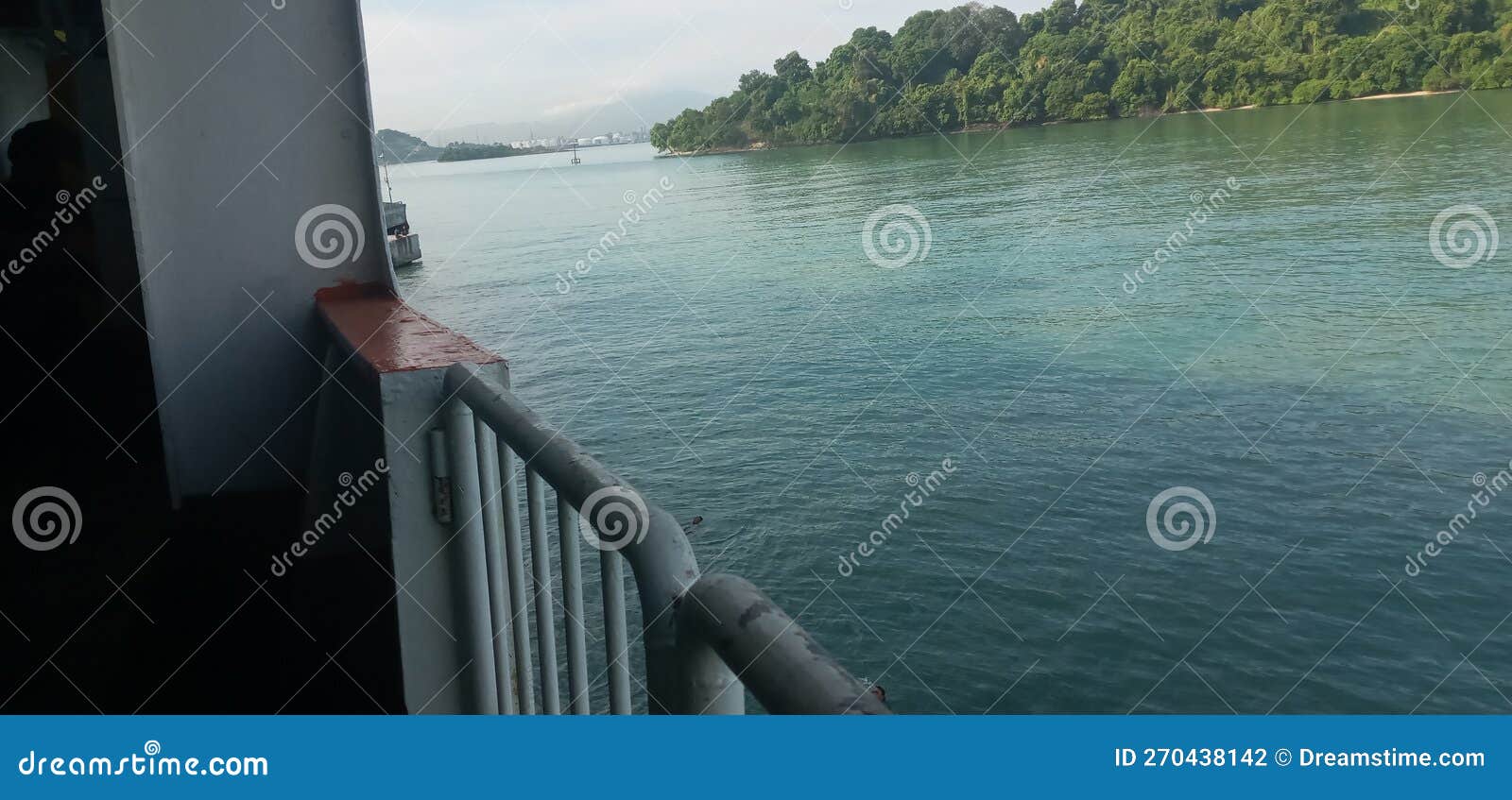 Mar Entre Java Y La Isla Sumatera De Indonesia Foto de archivo - Imagen ...