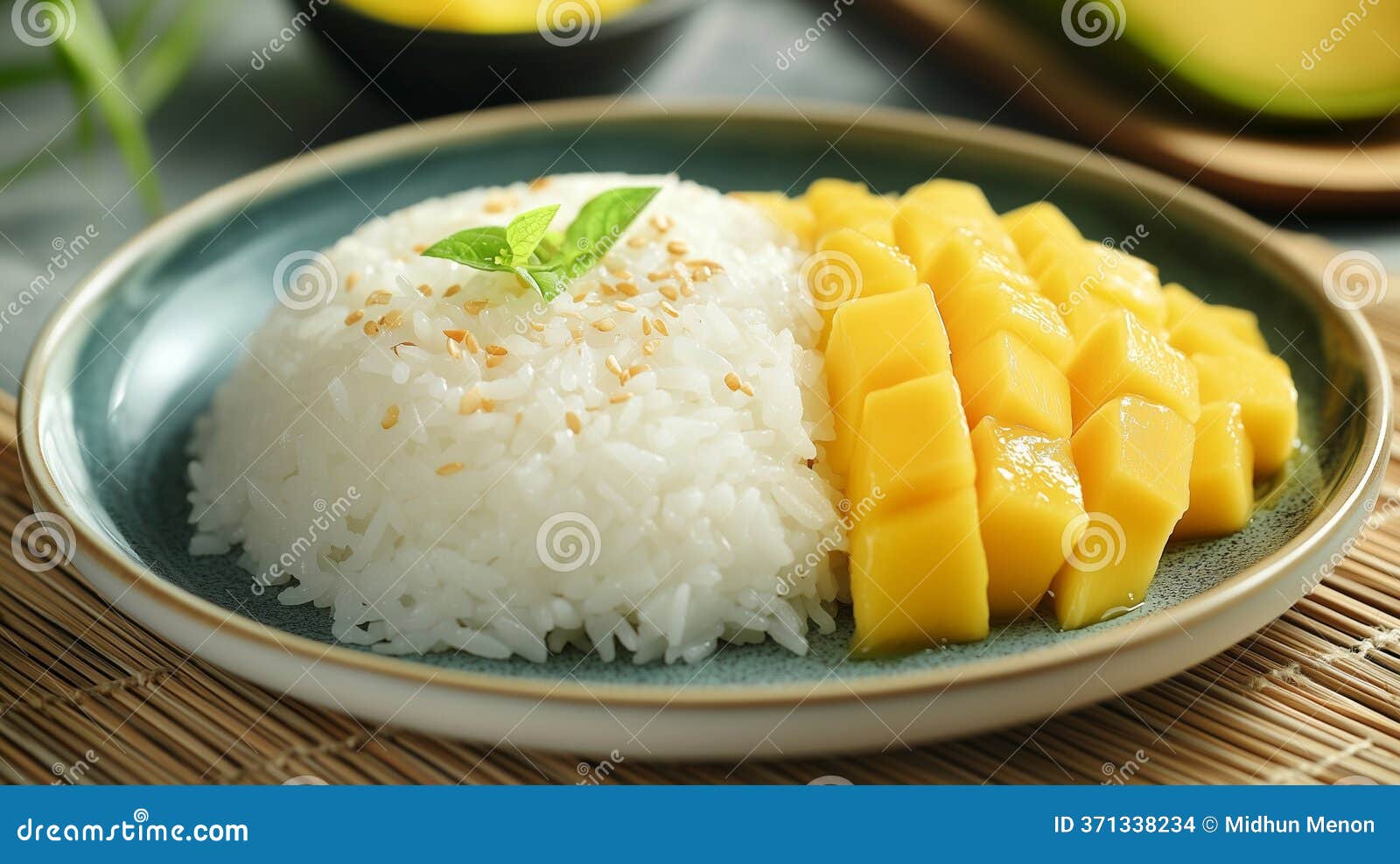 Mango Sticky Rice Sweetness: Ripe Mango & Coconut Rice - Thai Dessert ...