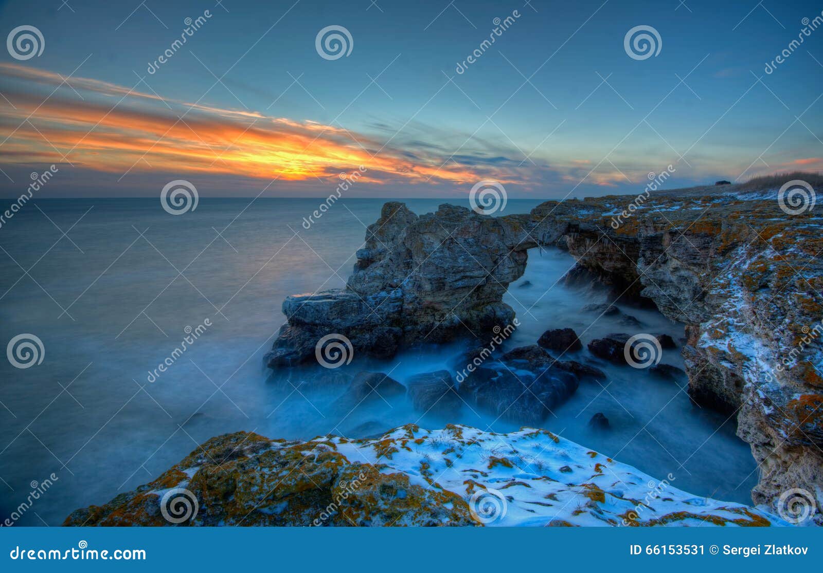 Mar Nero Bulgaria immagine stock. Immagine di giorno - 66153531