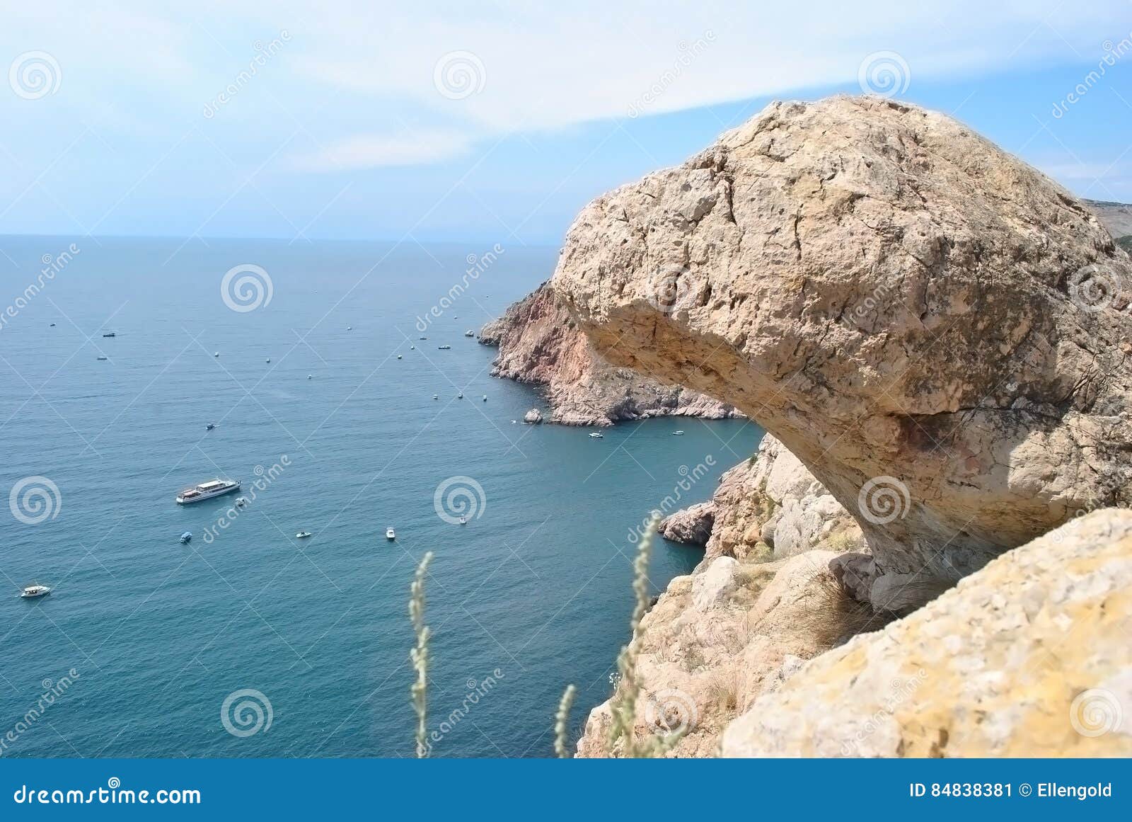 Mar Nero in Crimea immagine stock. Immagine di sentinella - 84838381