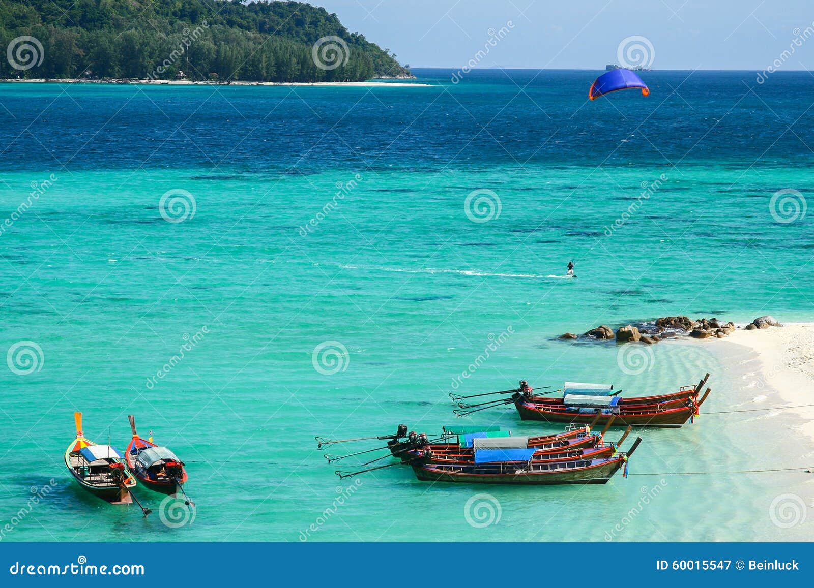 Mar Profundo Da Cor Do Mar De Andaman Dois Imagem de Stock - Imagem de ...