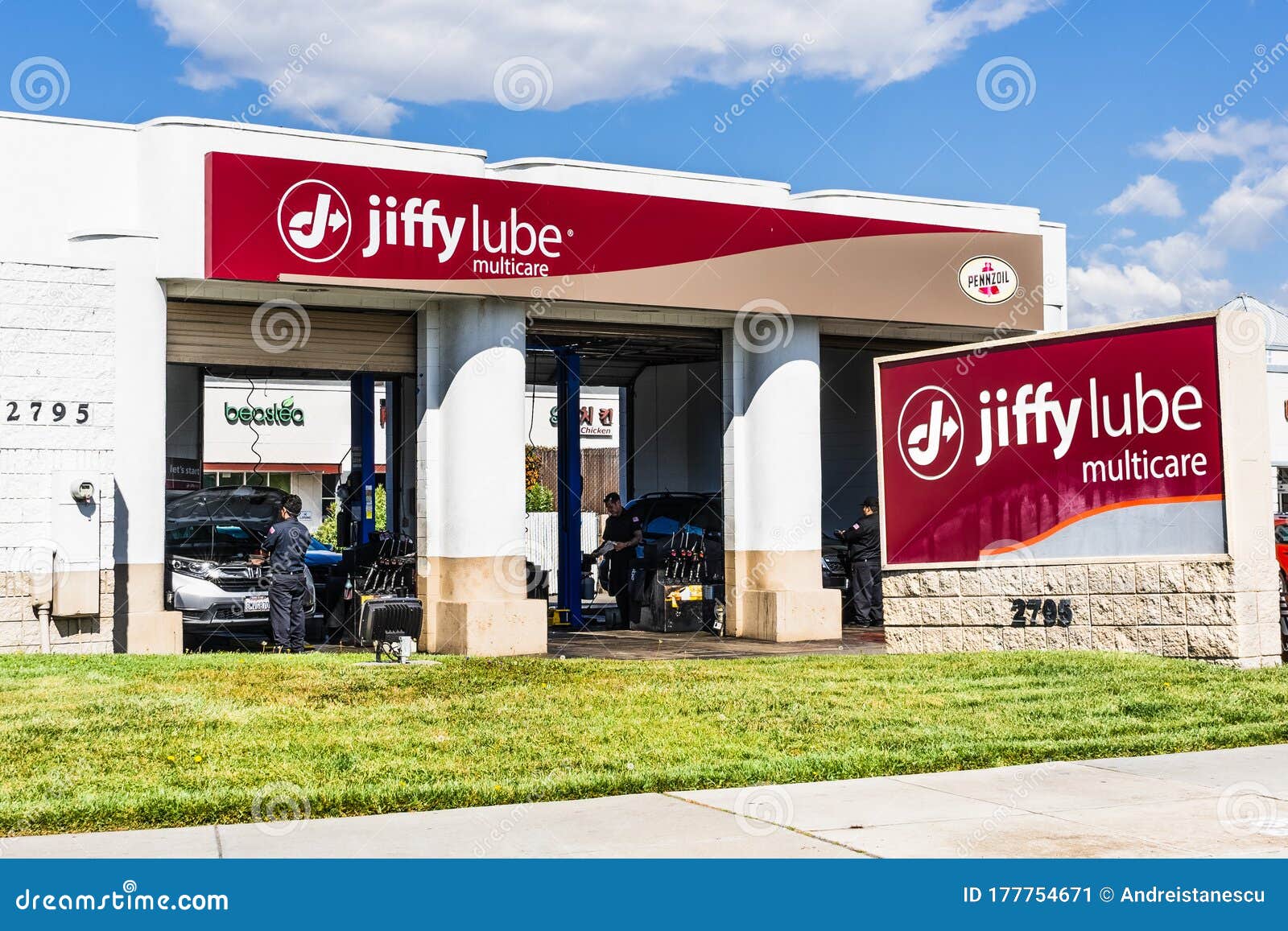Mar 11, 2020 Santa Clara / CA / USA - Jiffy Lube Location in South San ... Mar 11, 2020 Santa Clara / CA / USA - Jiffy Lube Location in South San ...