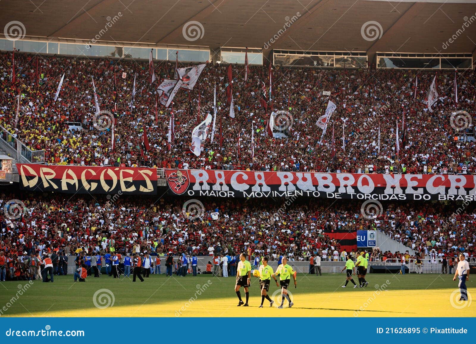 Crowd Of Hysterical People Waiting For Free Test 1 Editorial Image ...