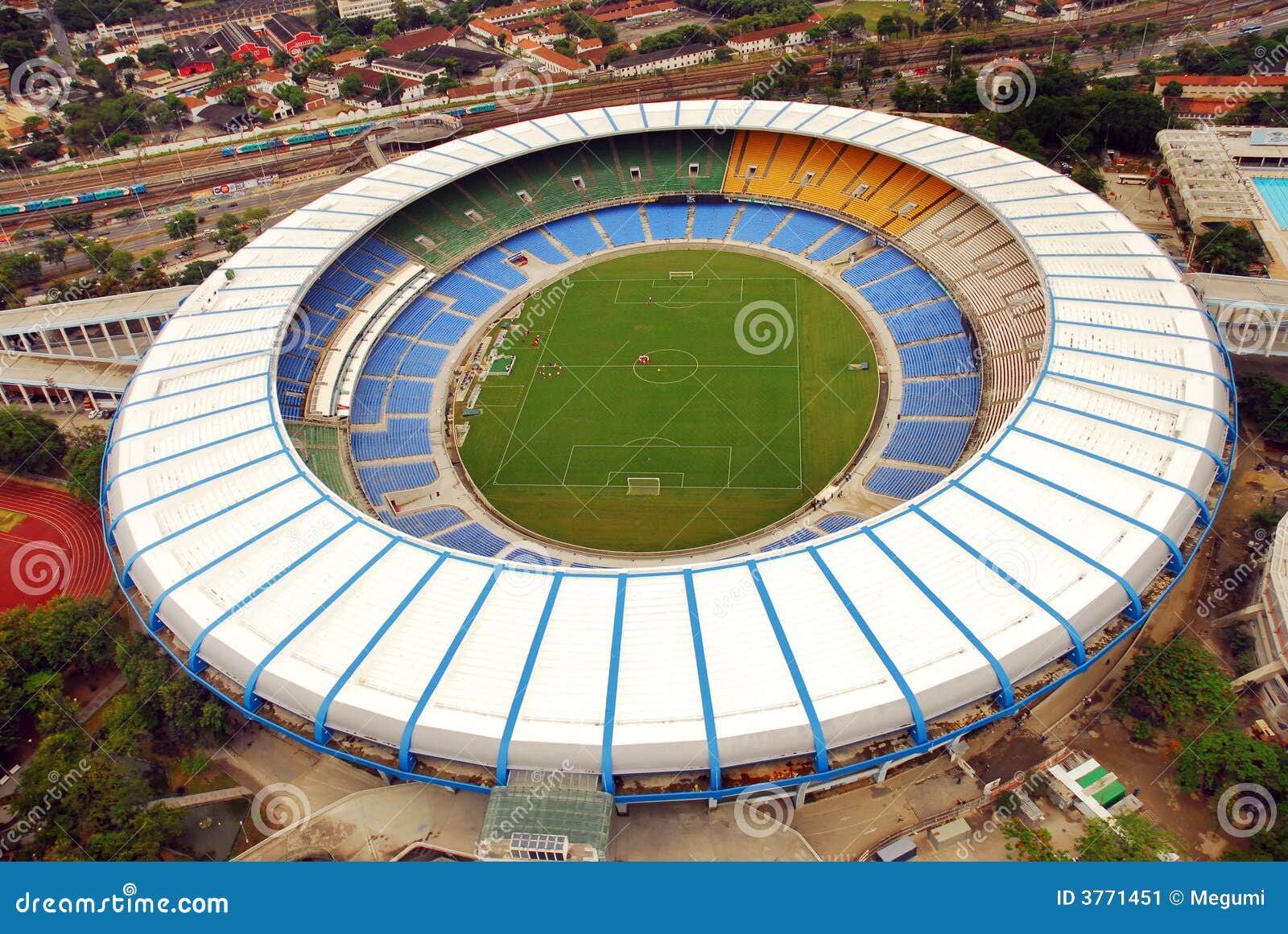 Maracana Stadium stock image. Image of biggest, leisure - 3771451