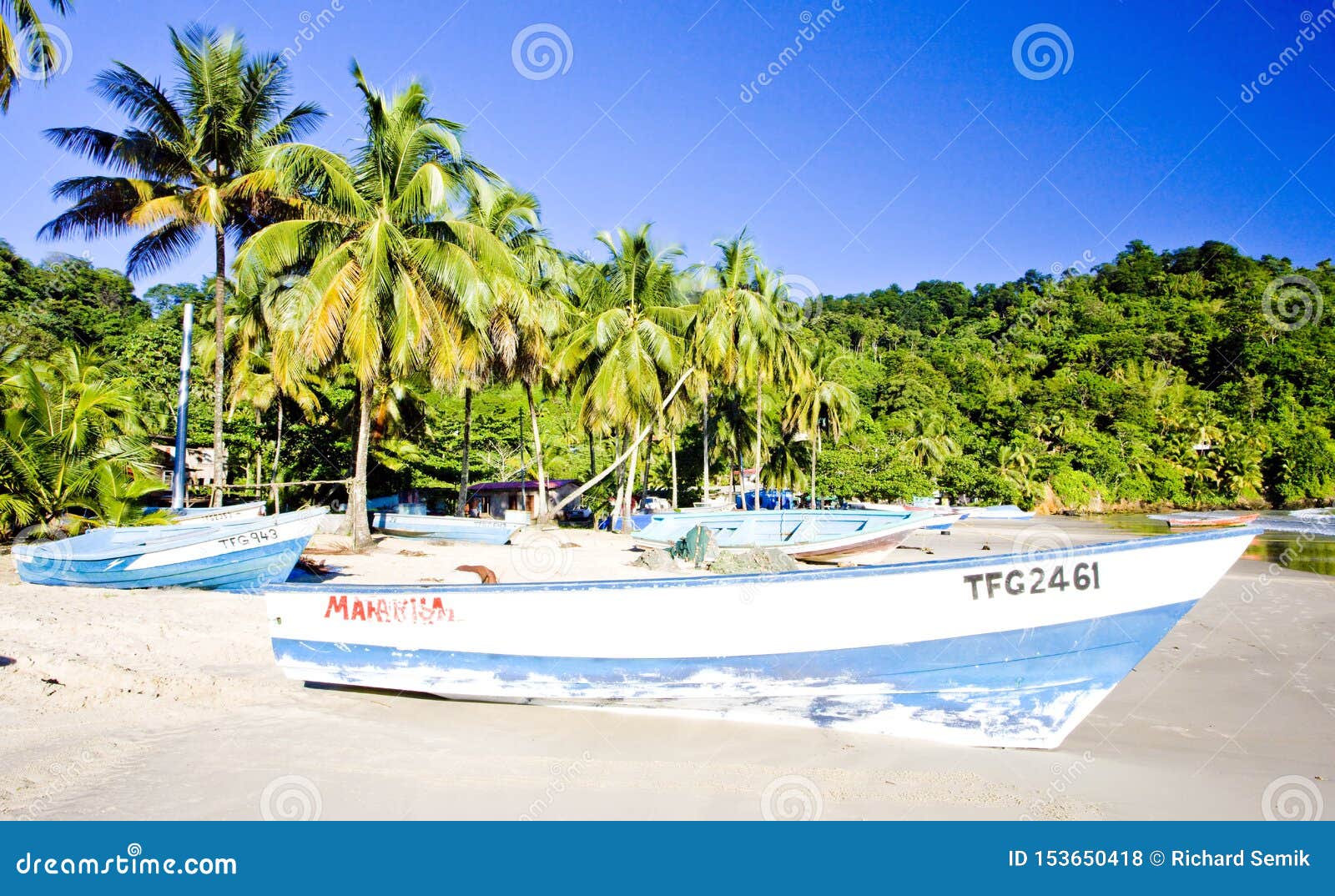 Maracas Bay, Trinidad editorial stock photo. Image of exterior - 153650418