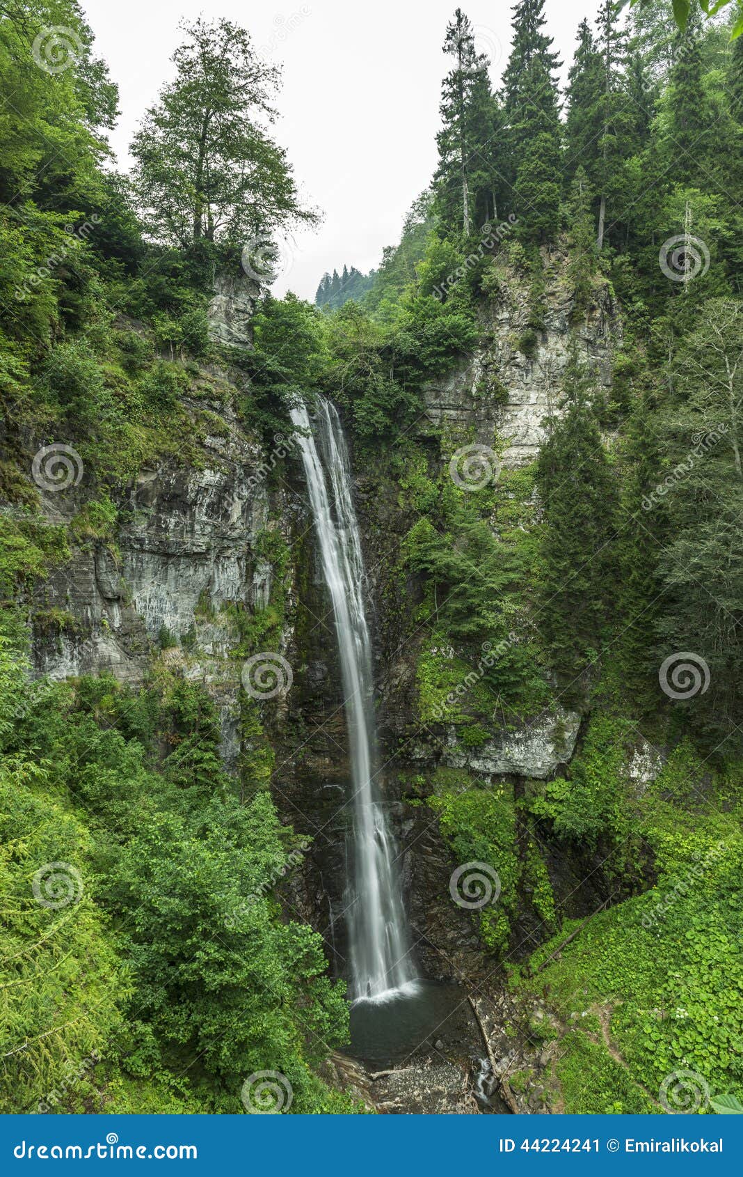 Maral Waterfall, Artvin Turkey Stock Image - Image of green, extreme ...