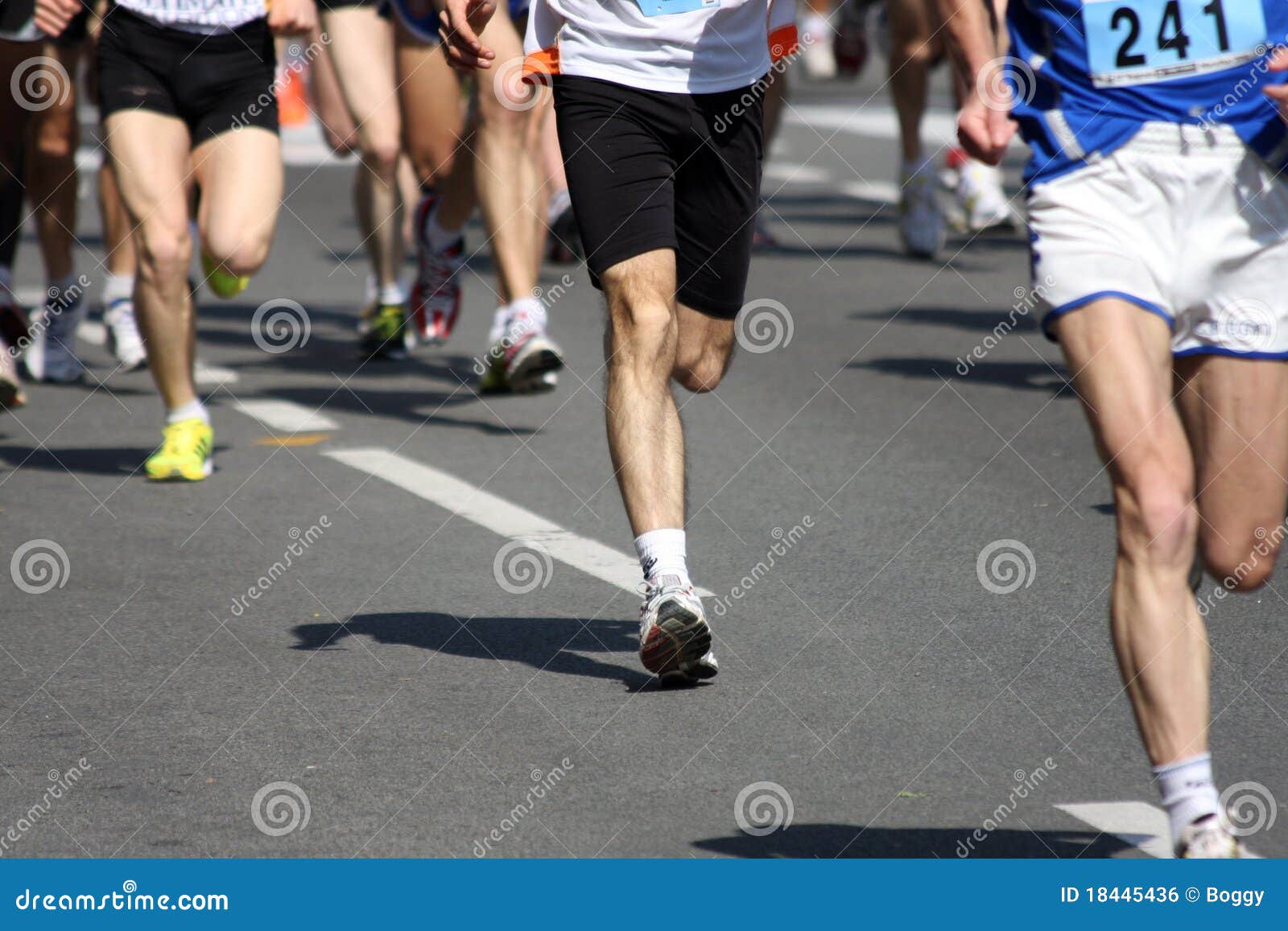 Marathon editorial photo. Image of recreation, athletes - 18445436