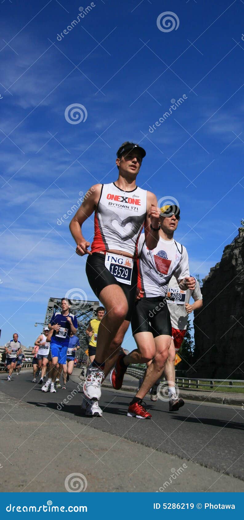 Marathon Men in Ottawa editorial stock image. Image of sports - 5286219